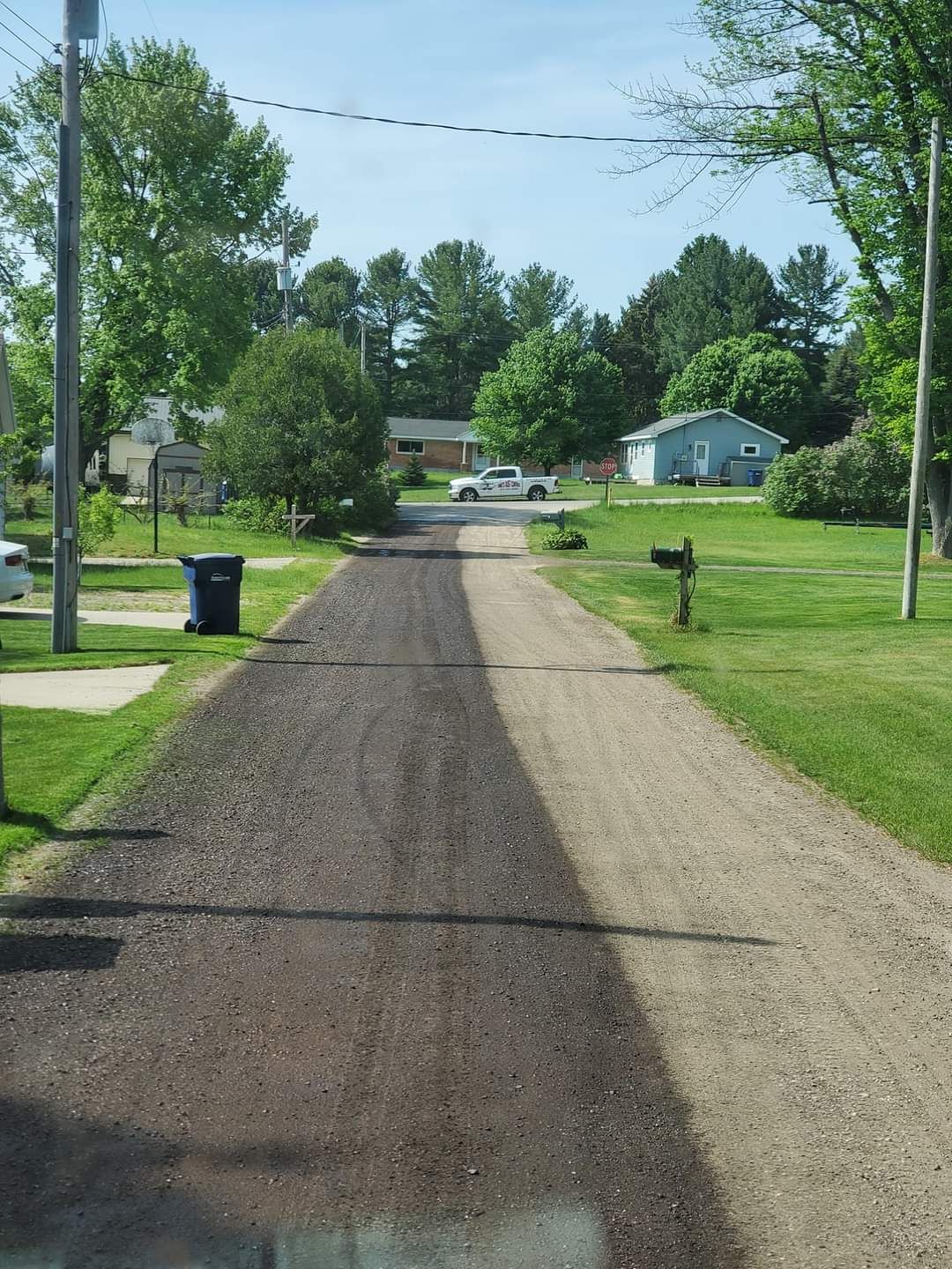 Road Oiling Services | Grawn, MI | Dave's Dust Control