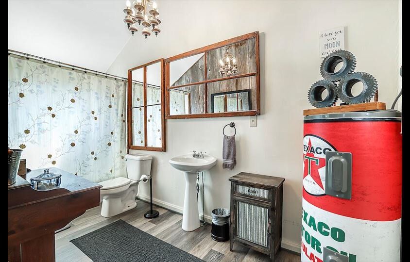 Rooms & Rates | Full Moon Inn Bed and Breakfast