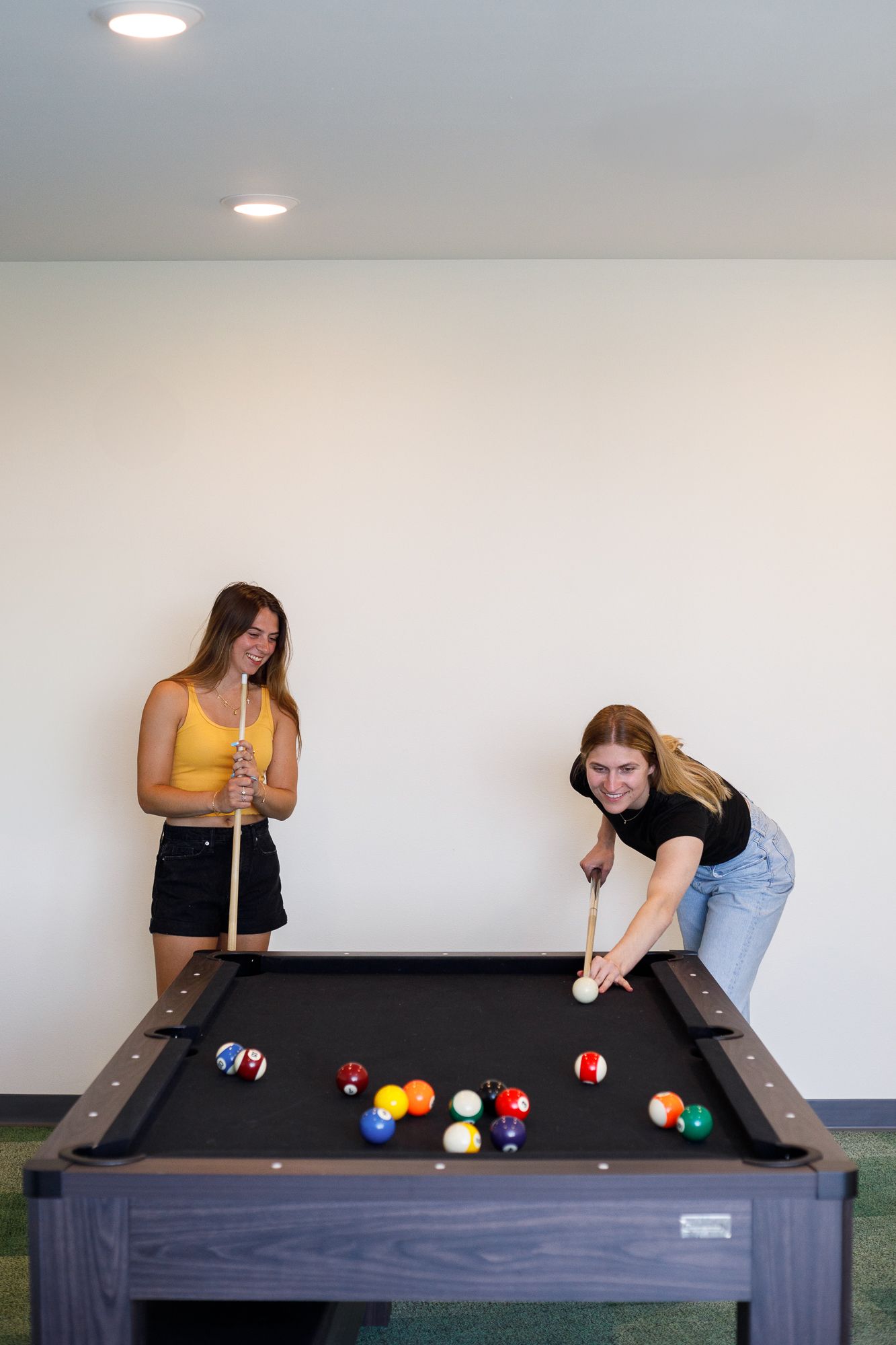 Bantr | Top Notch Amenities