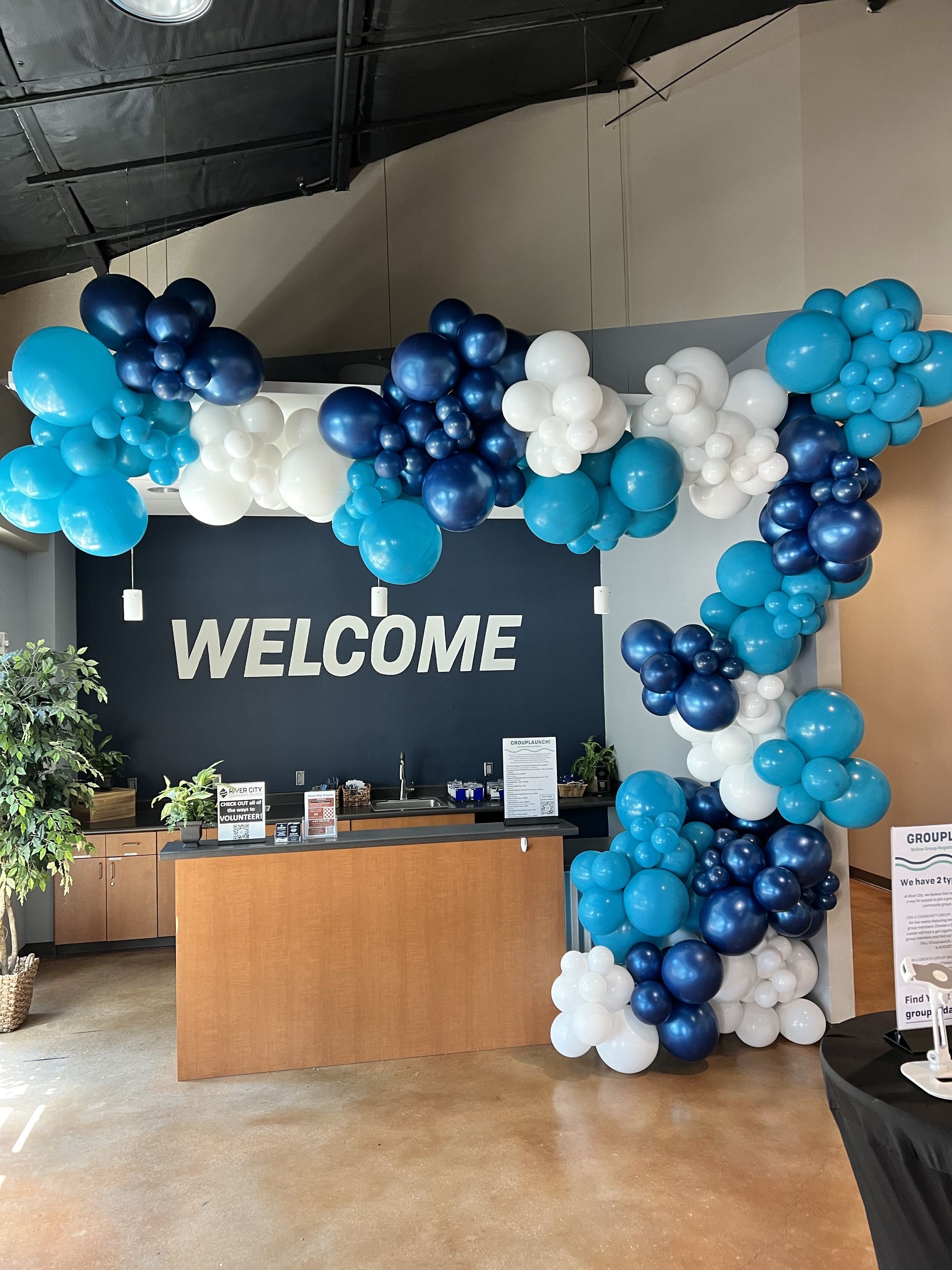 Corporate Balloon Decorations in San Antonio | Balloons by Beth