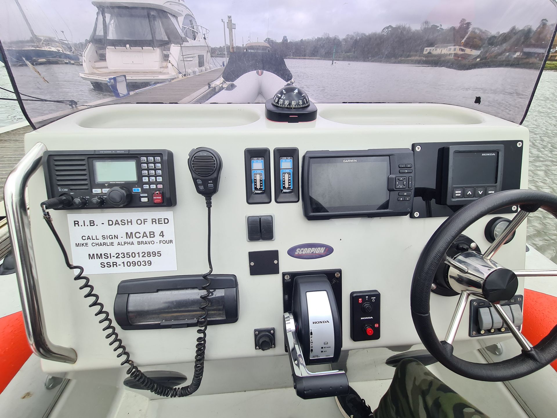 Dashboard upgrade & refresh on scorpion rib boat