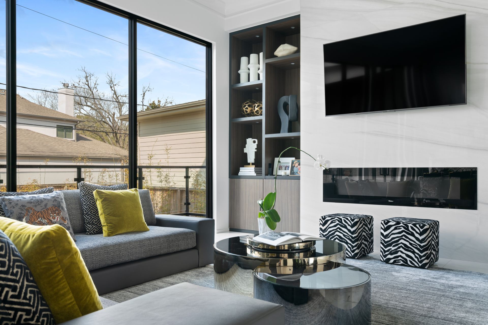 Luxury Interior Designer | Houston, TX | (832) 597-2303