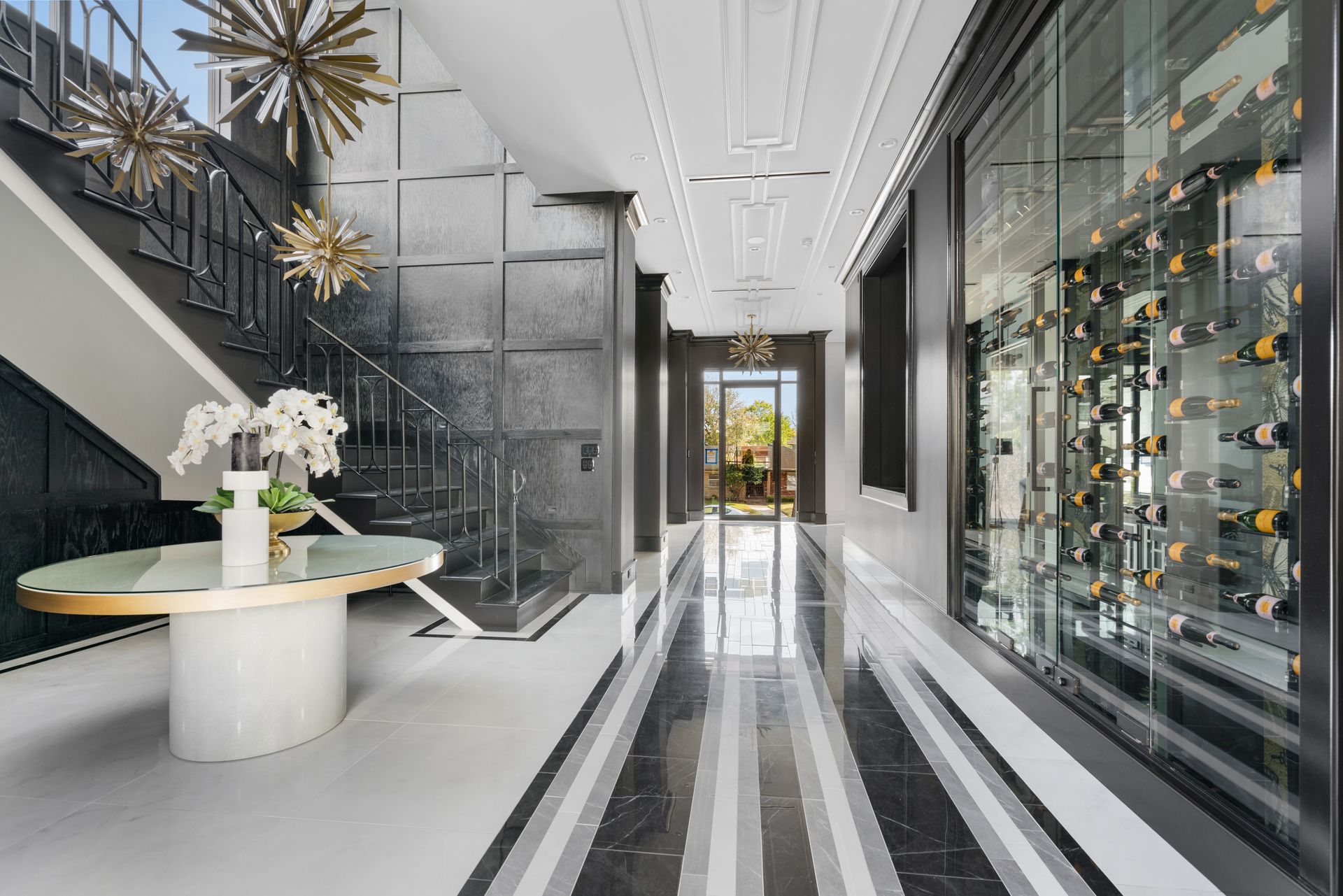 Luxury Interior Designer | Houston, TX | (832) 597-2303