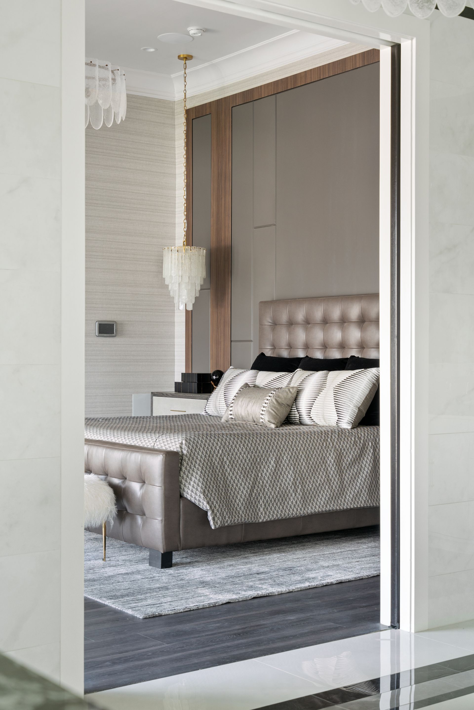 Luxury Interior Designer | Houston, TX | (832) 597-2303