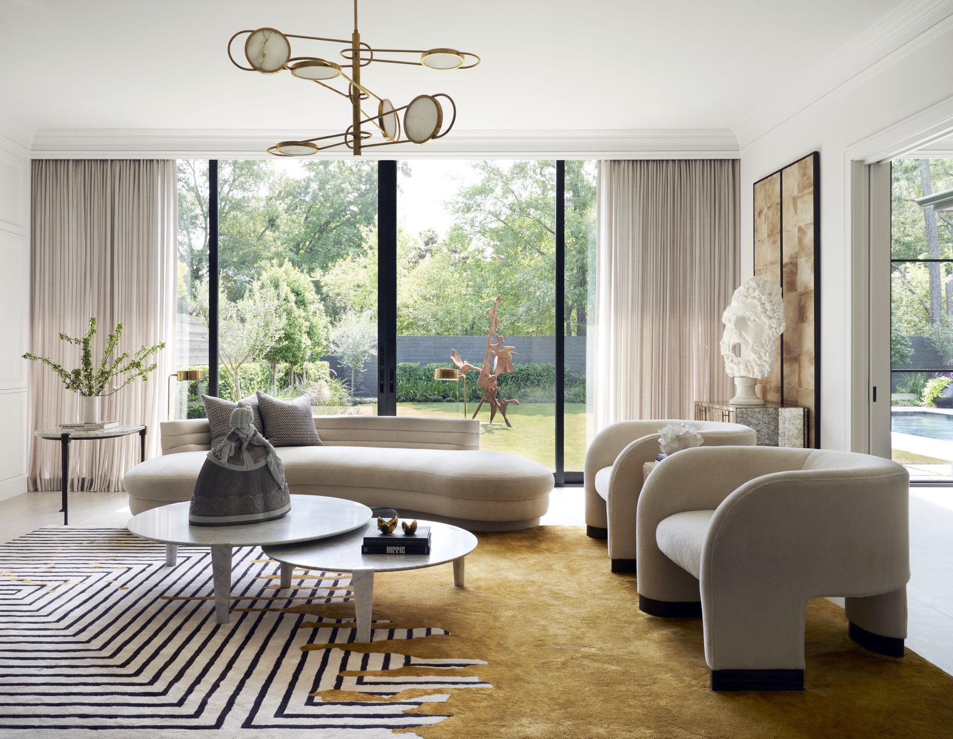 Luxury Interior Designer | Houston, TX | (832) 597-2303