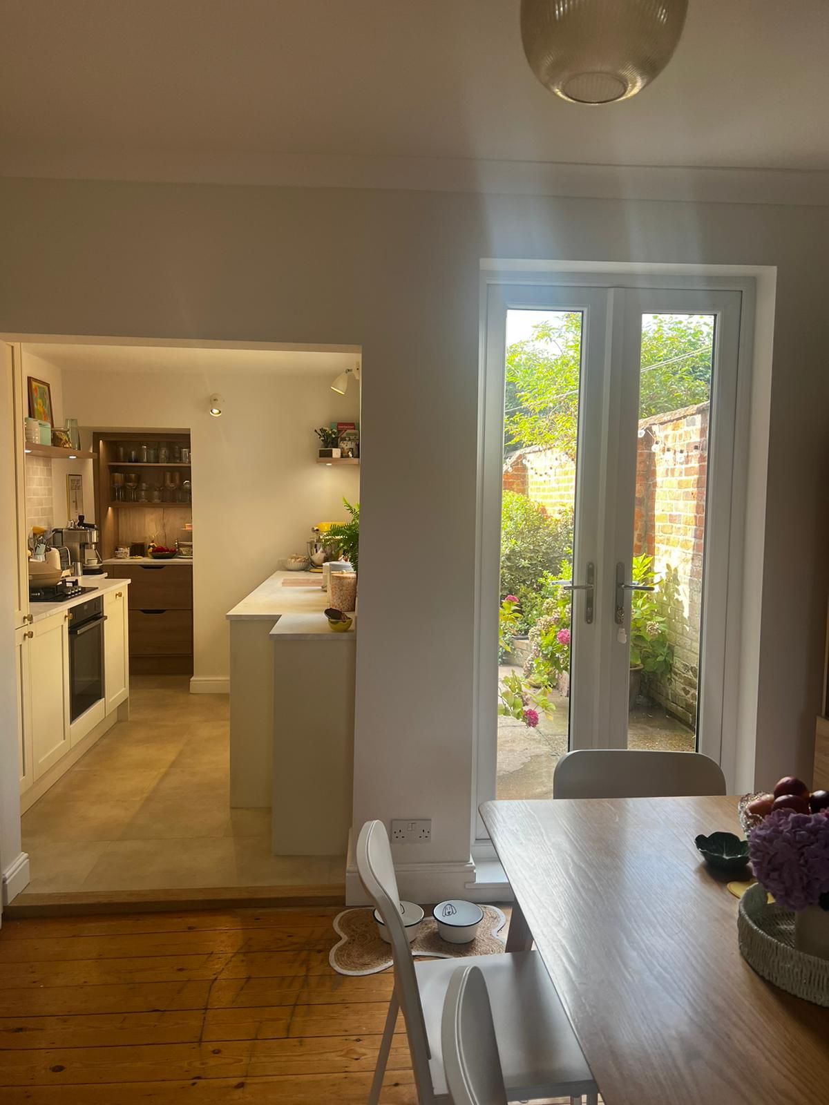 Olive Kitchens - Ipswich, ENG - Past Projects