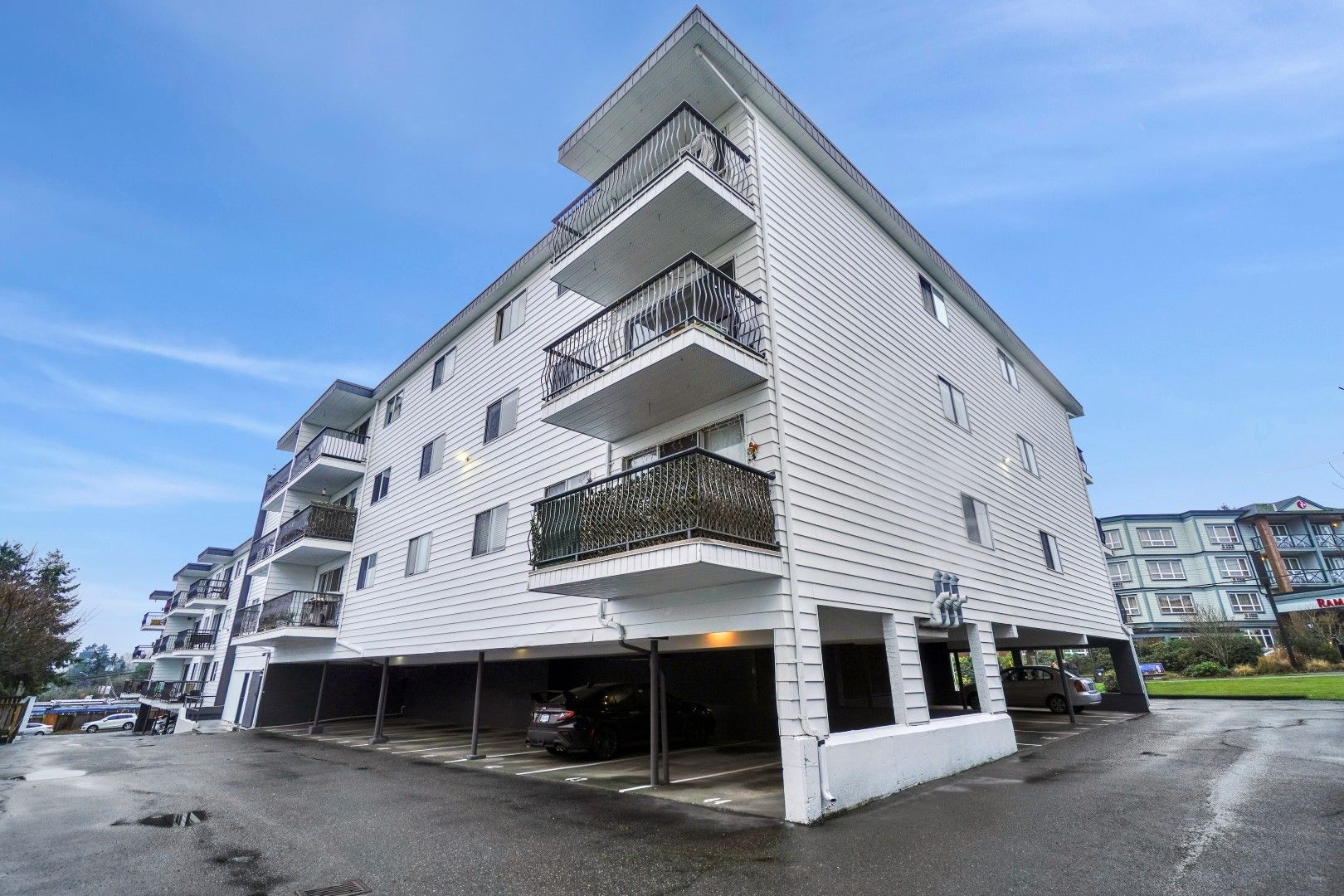 Mount Benson Arms Apartments - Gallery