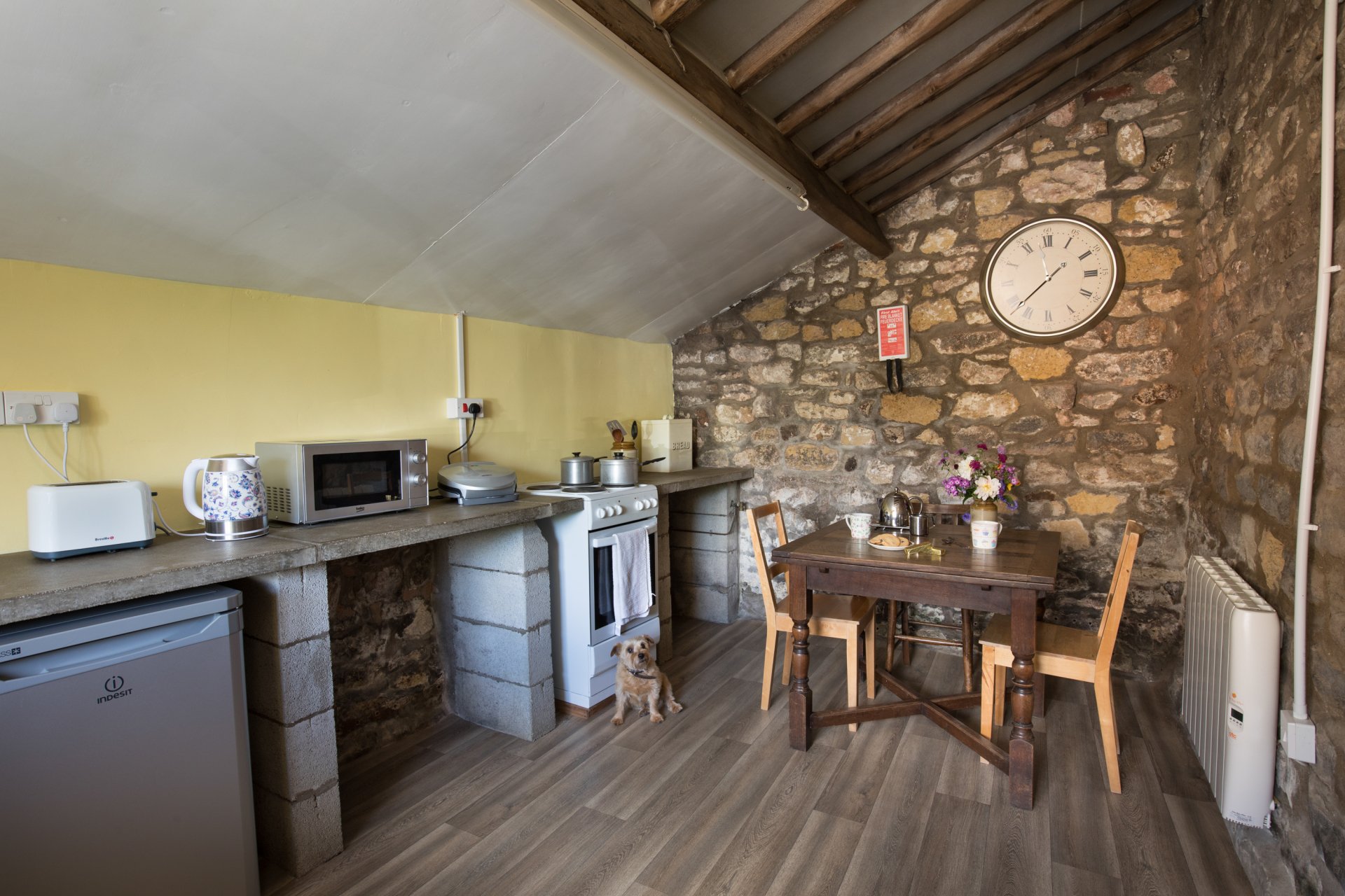 CONTACT :: Cliff Farm Holidays, Pickering, Sinnington, North Yorkshire ...