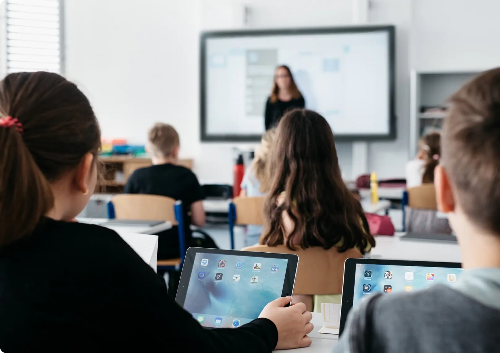 SmartBoards UK, a supplier and installer of Smart Interactive Displays