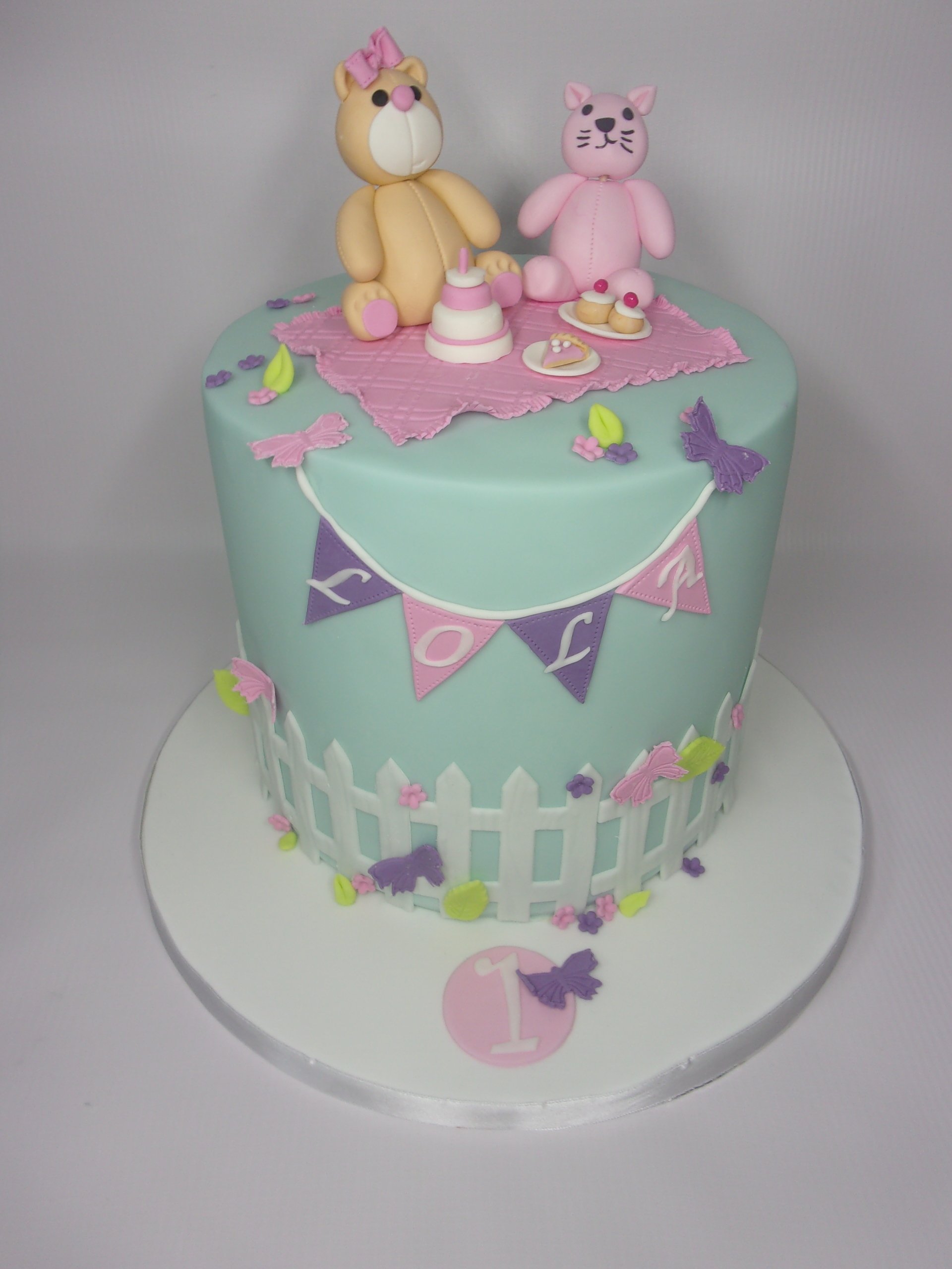 Gallery of Cakes & Bakes for All Occassions