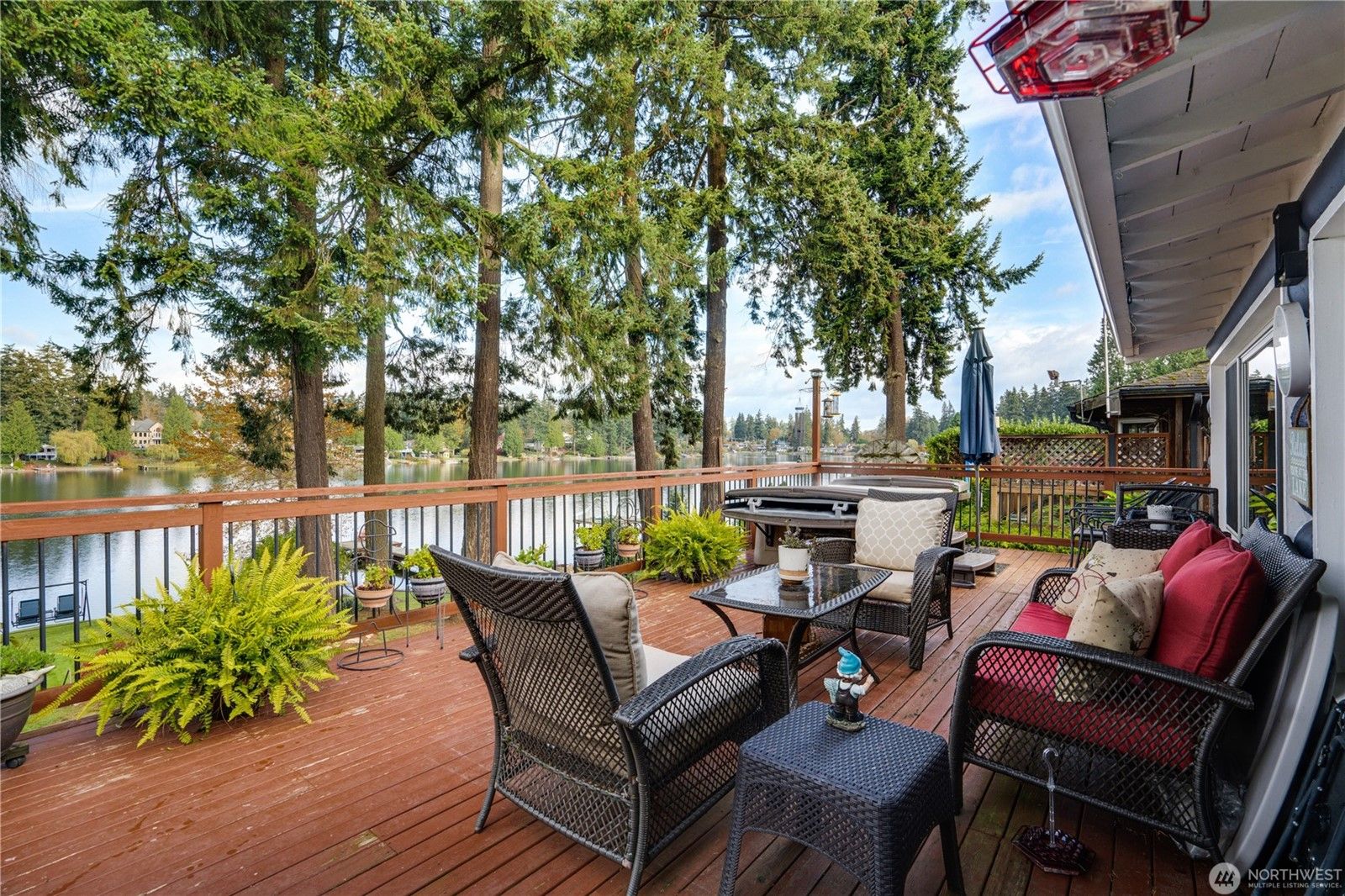 Living on Steel Lake