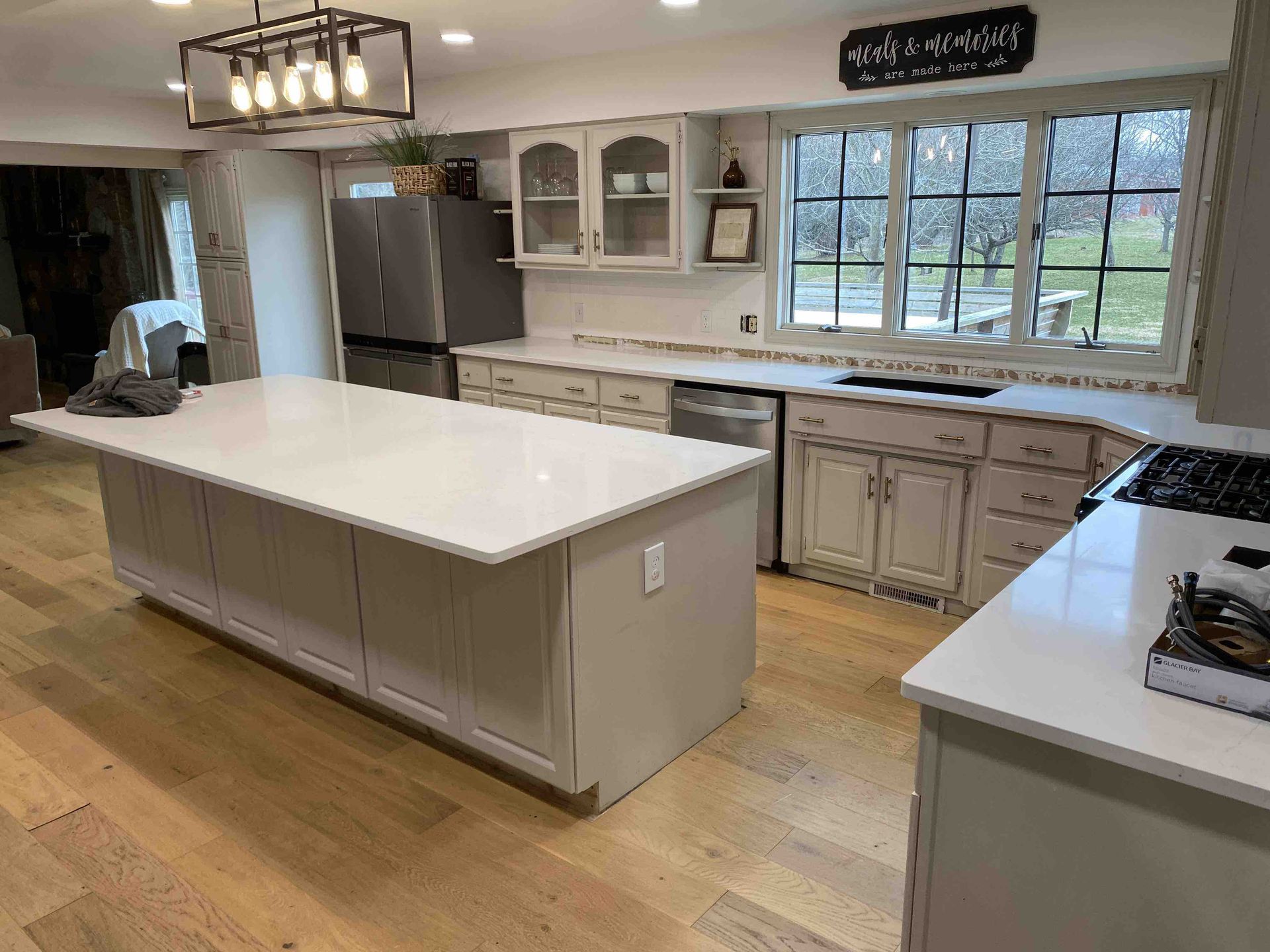 Custom Countertop Installation and Remodel in Michigan | JD Cabinet