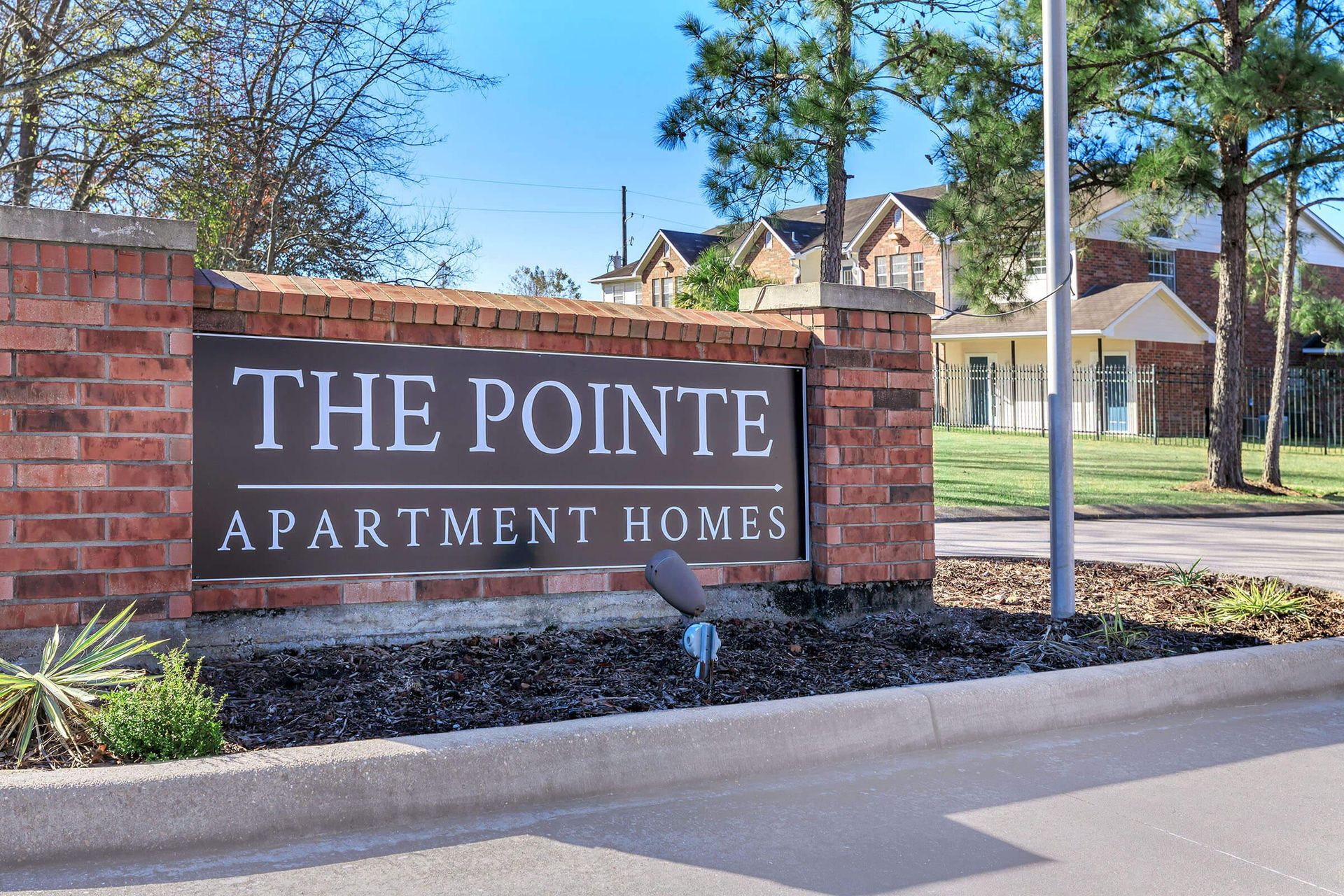 The Pointe | Townhomes & Apartments for Rent in Beaumont, TX
