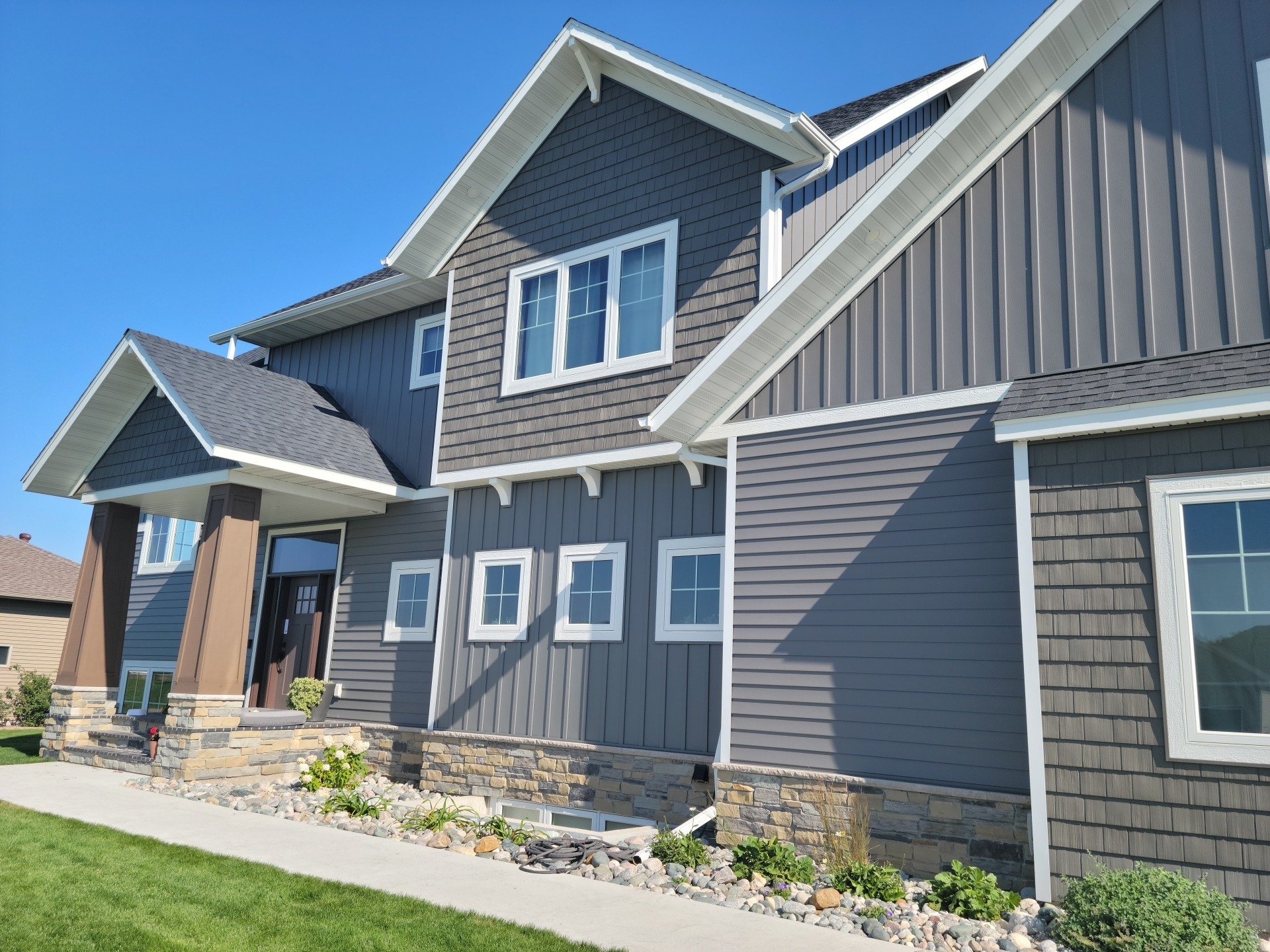 Seamless Siding Residential Applications