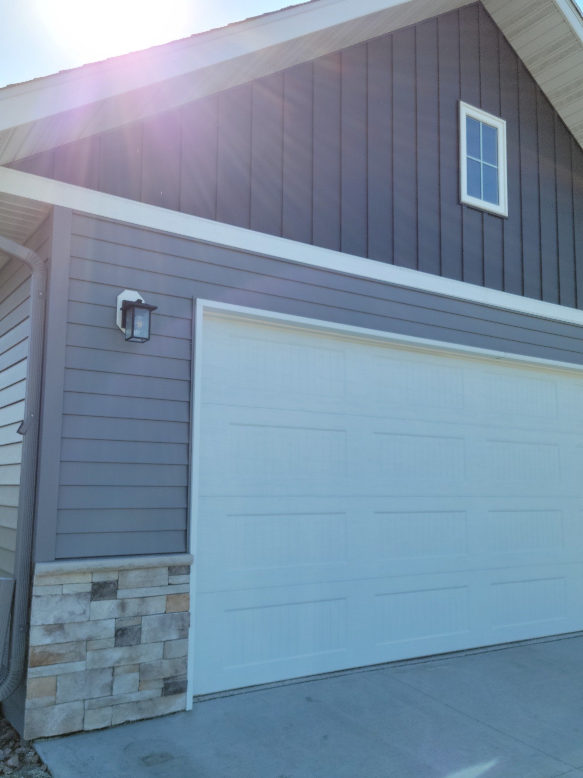 Seamless Siding Residential Applications