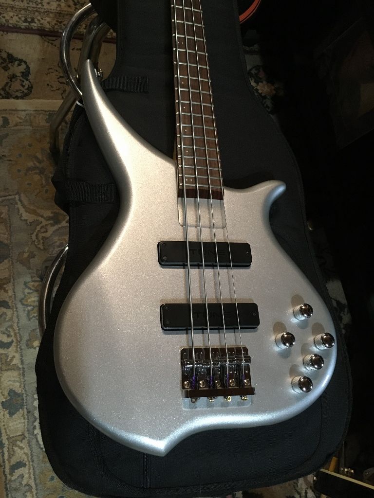 Used instruments | Ottsville, PA | Tinicum Guitar Barn