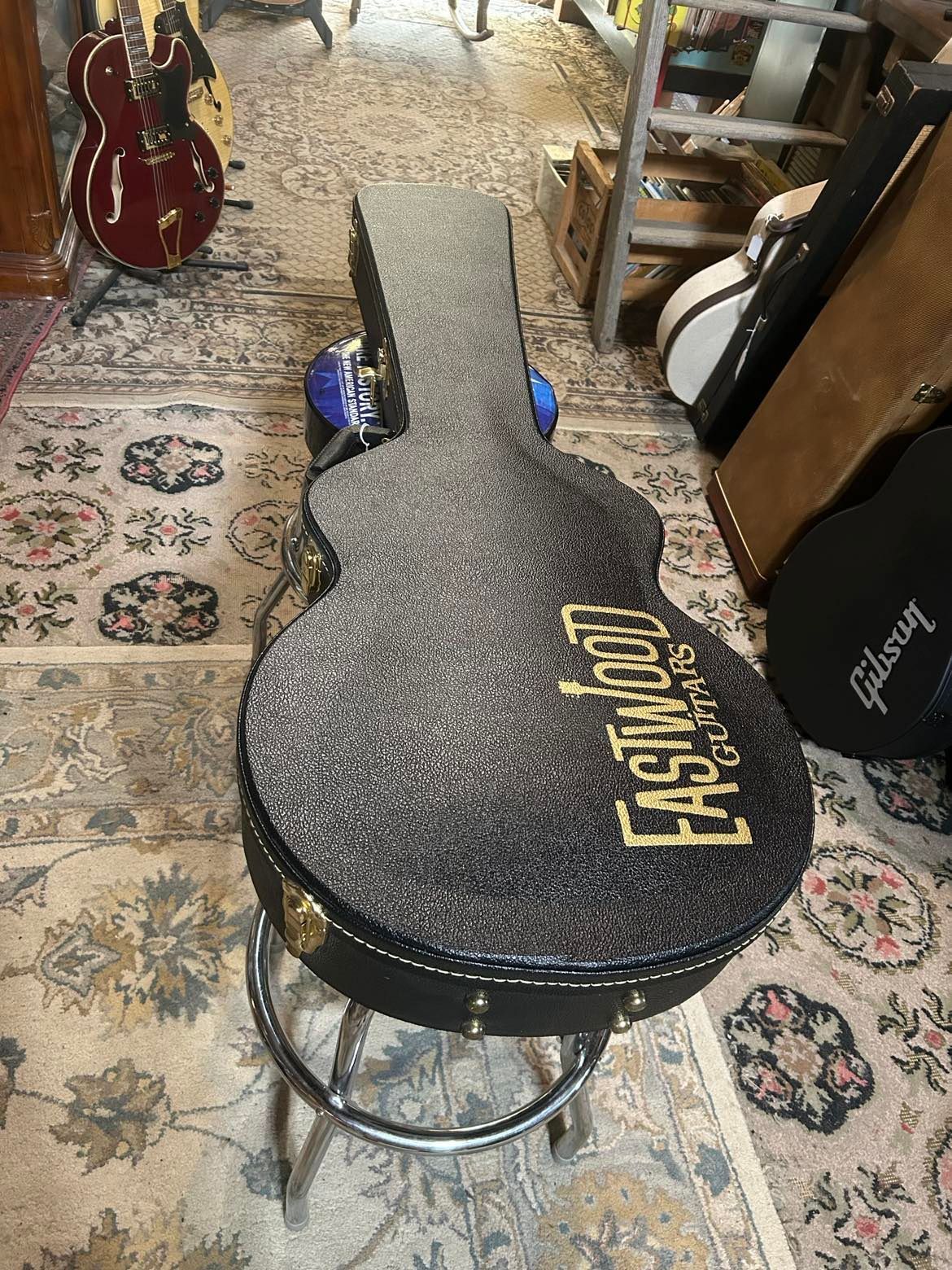 Used instruments | Ottsville, PA | Tinicum Guitar Barn