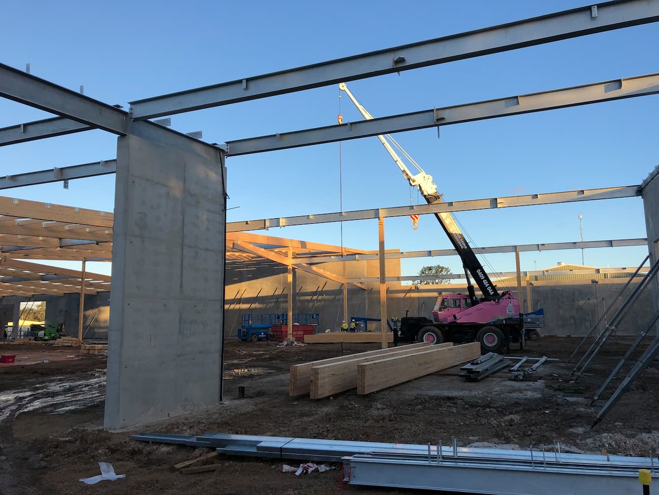 Steel Erection Rigging Sunshine Coast | D & S Crane Hire & Rigging