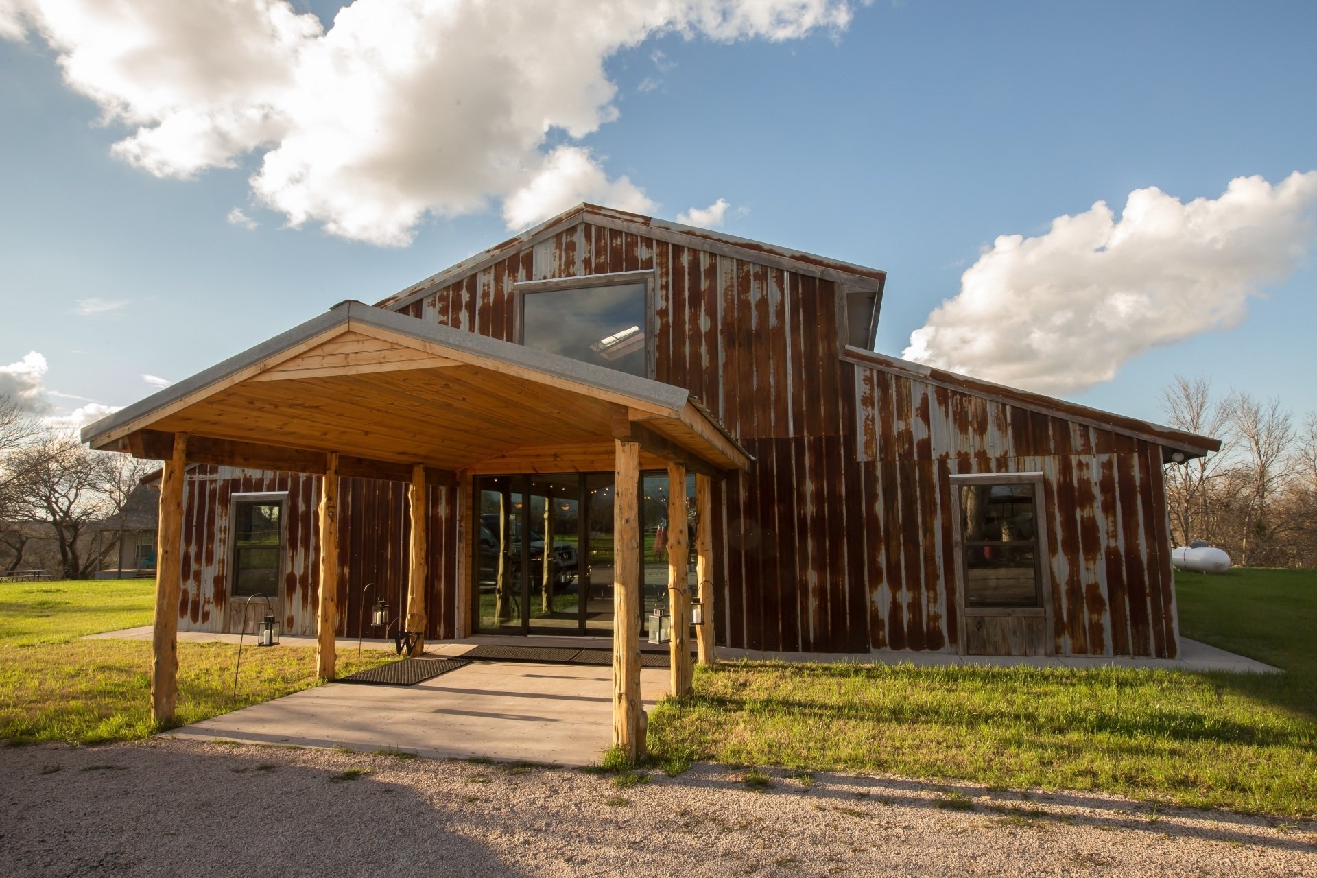 Best Day Ever Ranch | Whitewright,TX.