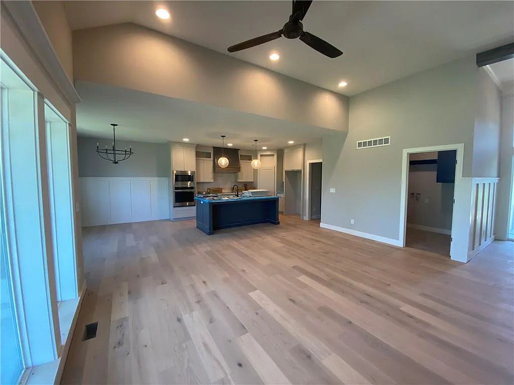 Available Custom Homes in Kansas City | Walker Custom Homes