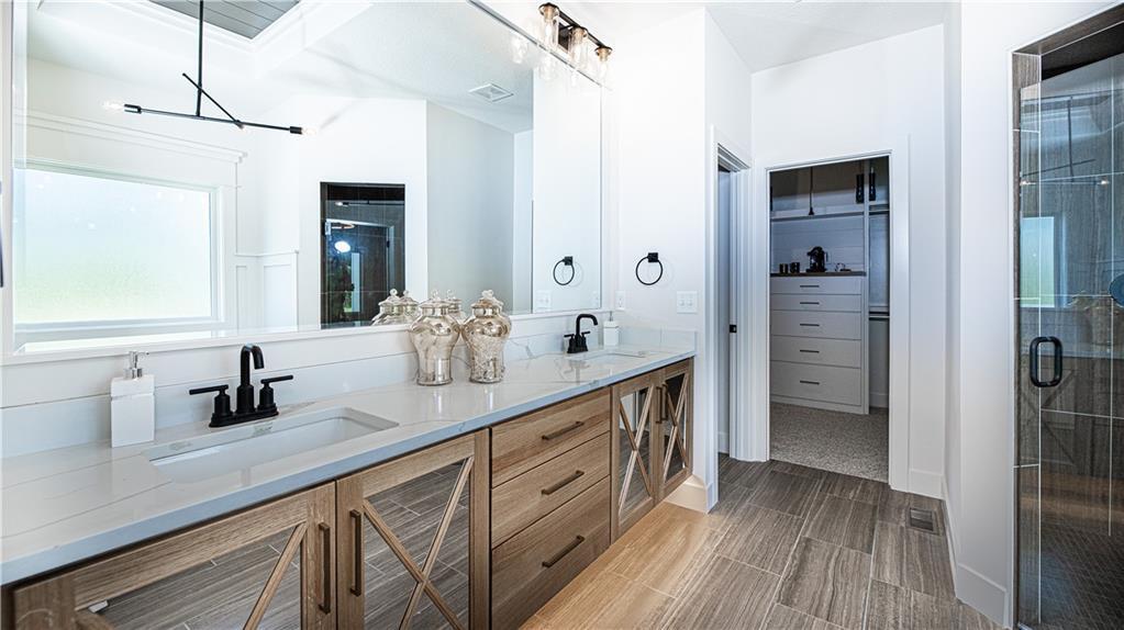 Available Custom Homes in Kansas City | Walker Custom Homes