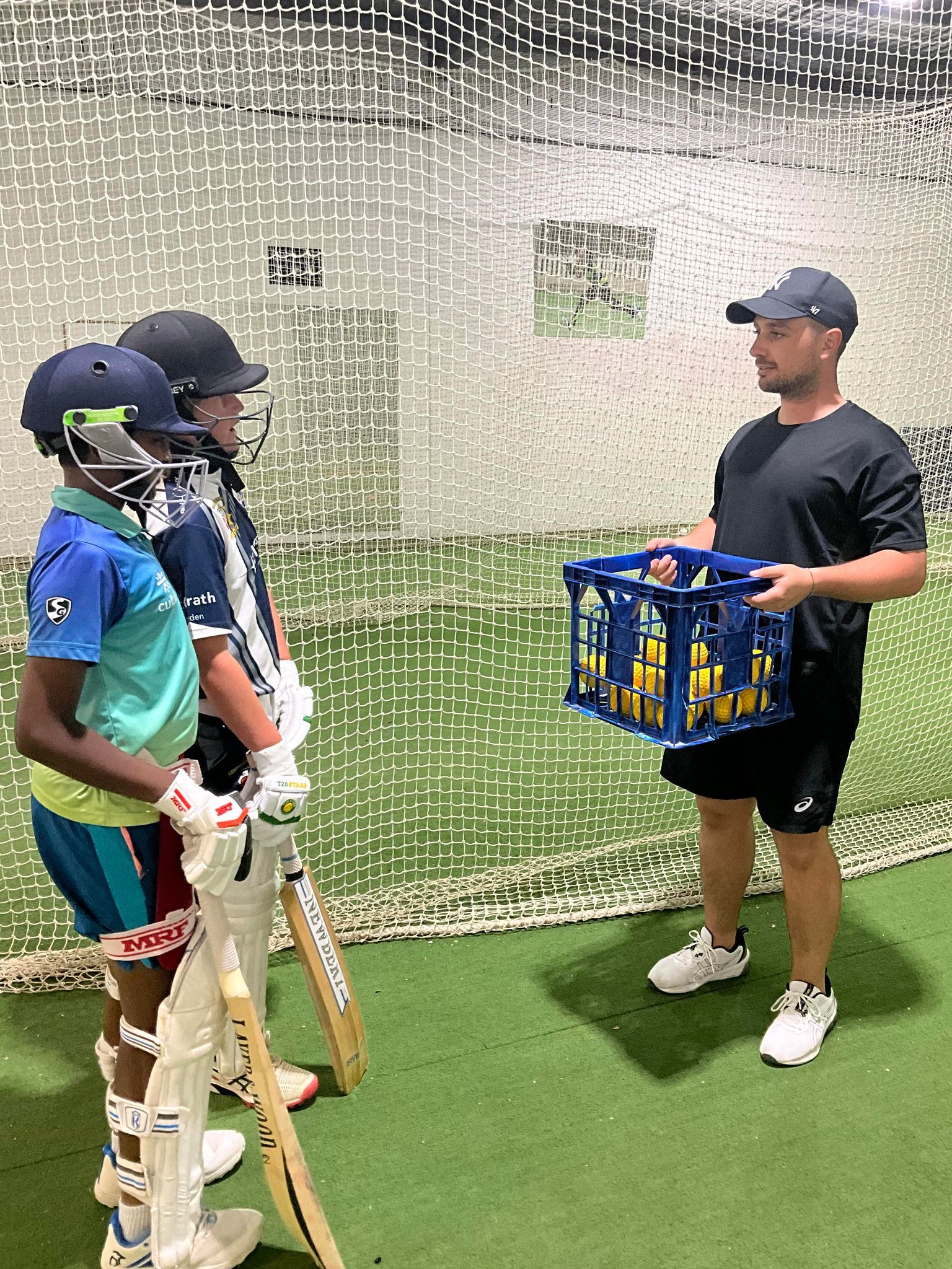 Mitchell Claydon Cricket Coaching - Group Session