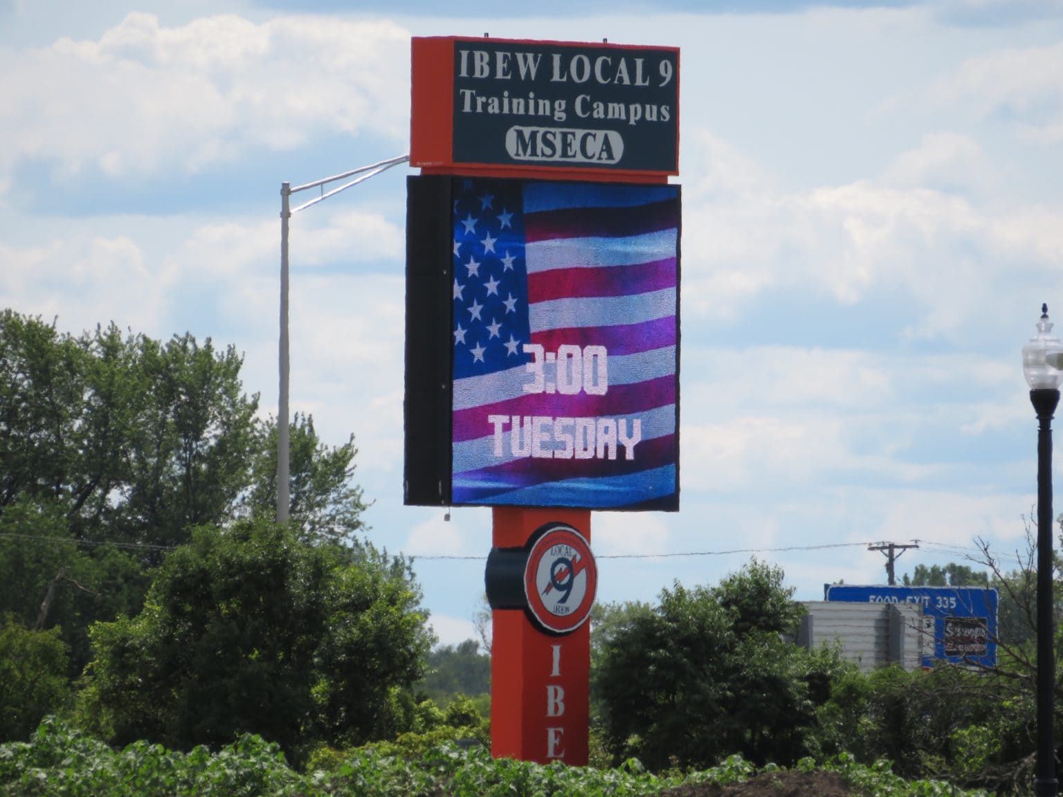 Electronic Message Centers | Olympik Signs | IL