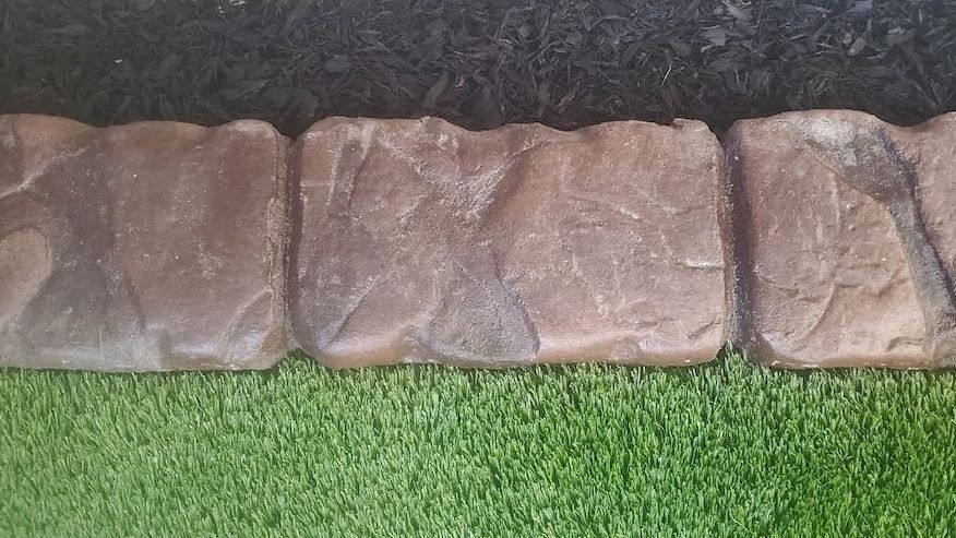 Custom Concrete Curbs in Louisville, KY & Indiana | Curban Legends