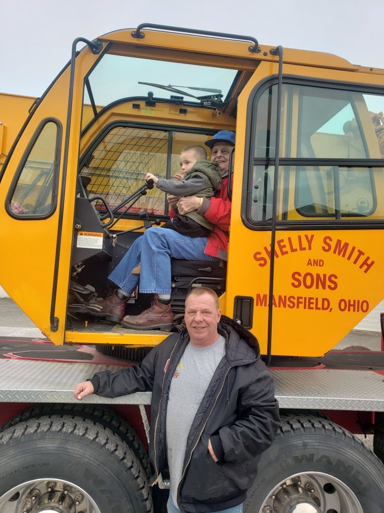 Crane Services | Mansfield, OH | Shelly Smith & Sons Ltd.