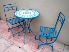 Outdoor table and chairs