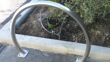 Open Hoop. Metalcraft Engineering bike racks, cycle stands & bicycle ...