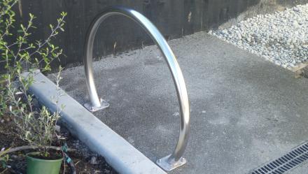 Open Hoop. Metalcraft Engineering bike racks, cycle stands & bicycle ...