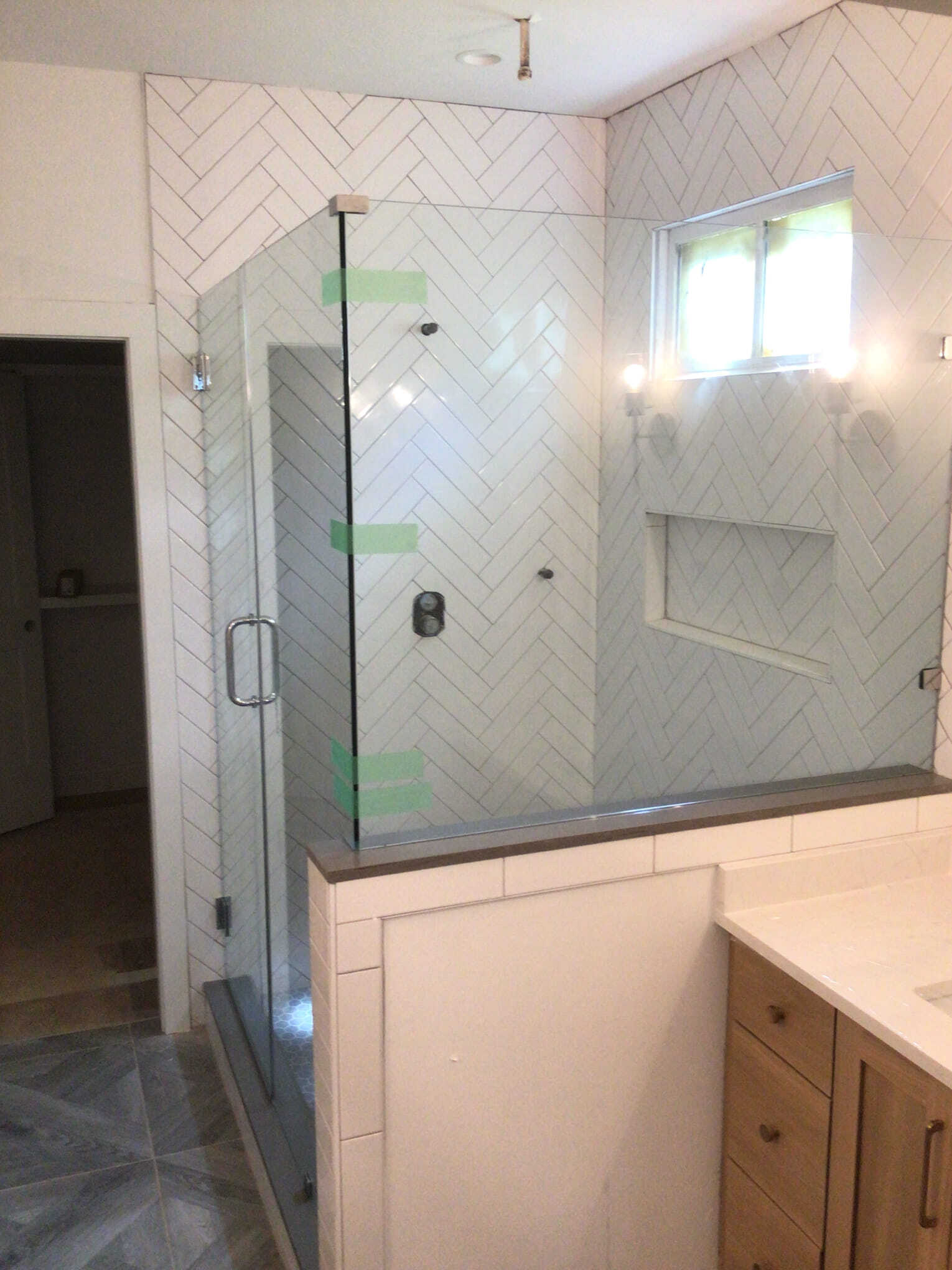 Frameless Show Enclosures - Doors By Mike