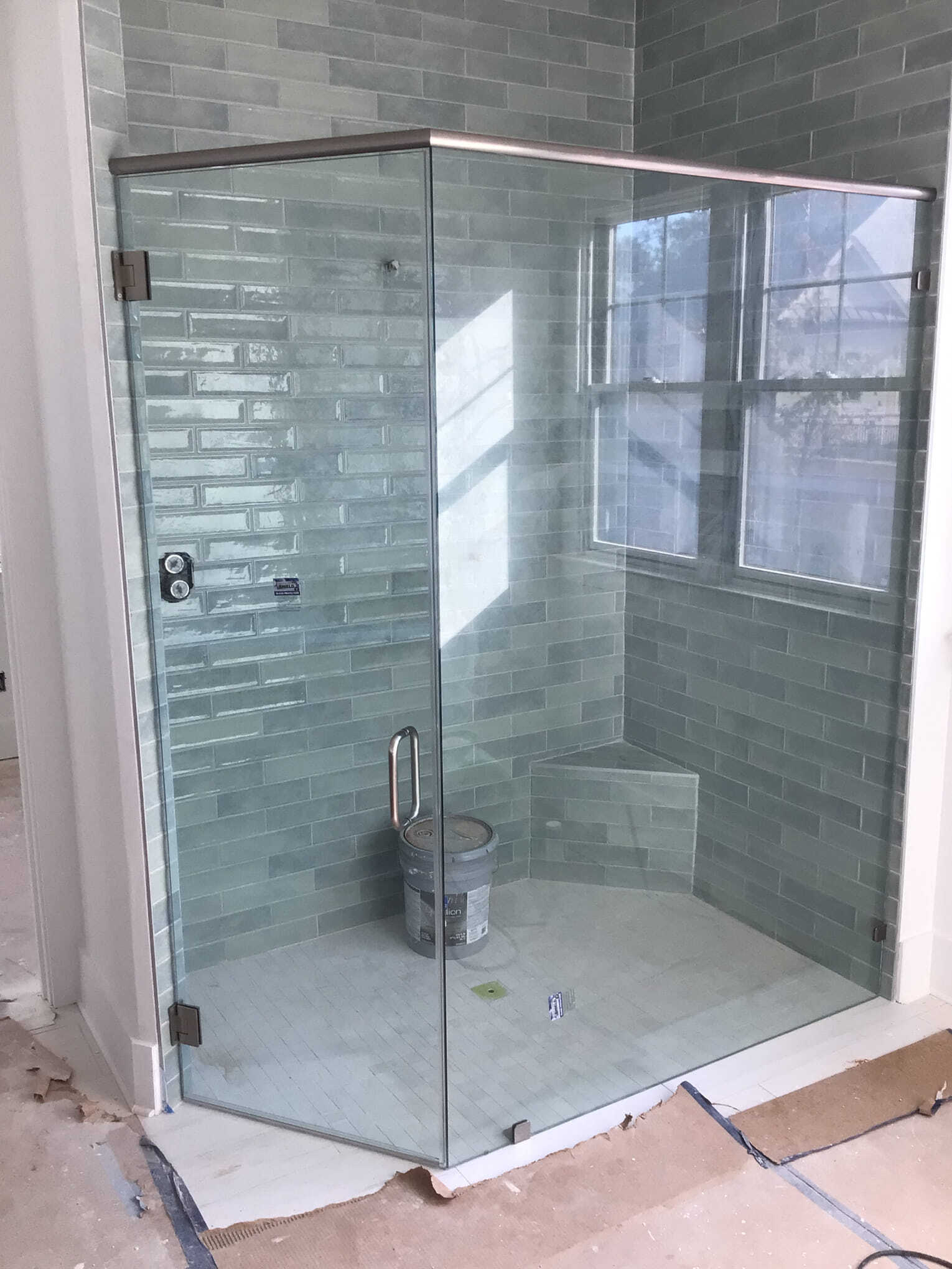 Frameless Show Enclosures - Doors By Mike