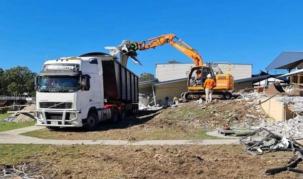 What are the average commercial building demolition costs?