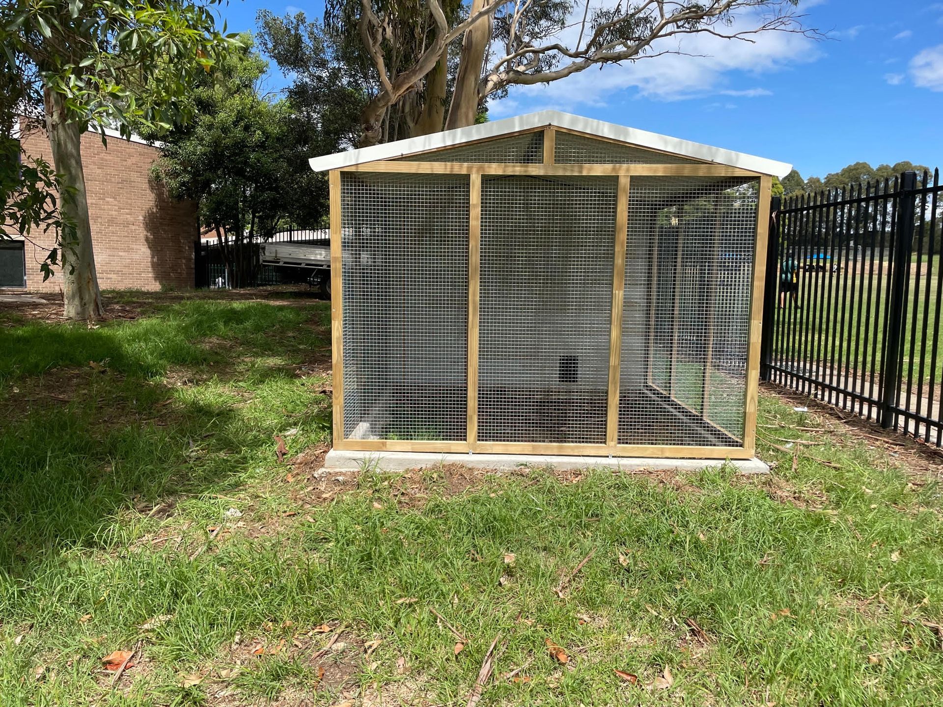 Custom Built Chicken Coops Newcastle | Hunter Shed Masters