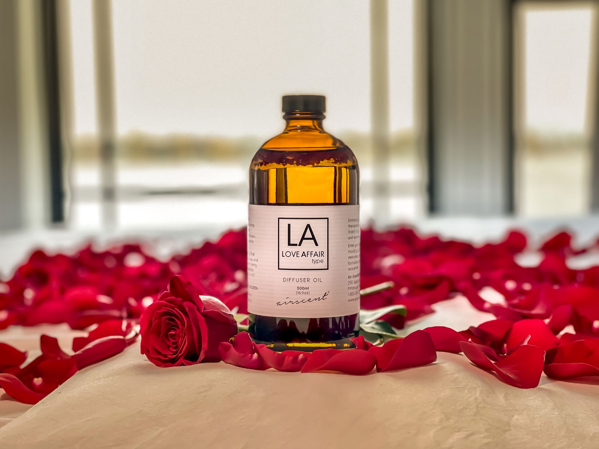 7 Romantic Scents To Spice Up Any Bedroom