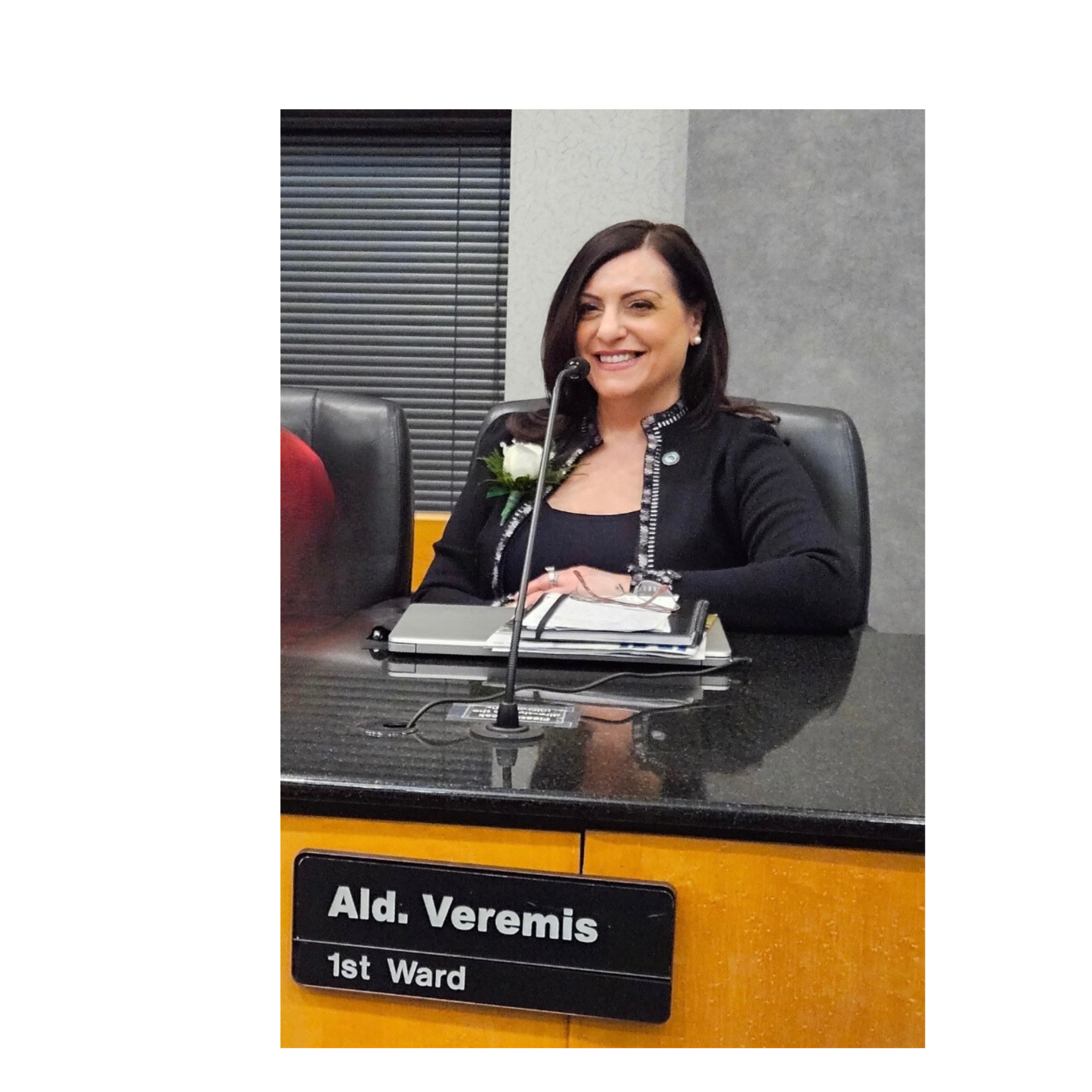 Contact Jennifer Veremis | Elmhurst
