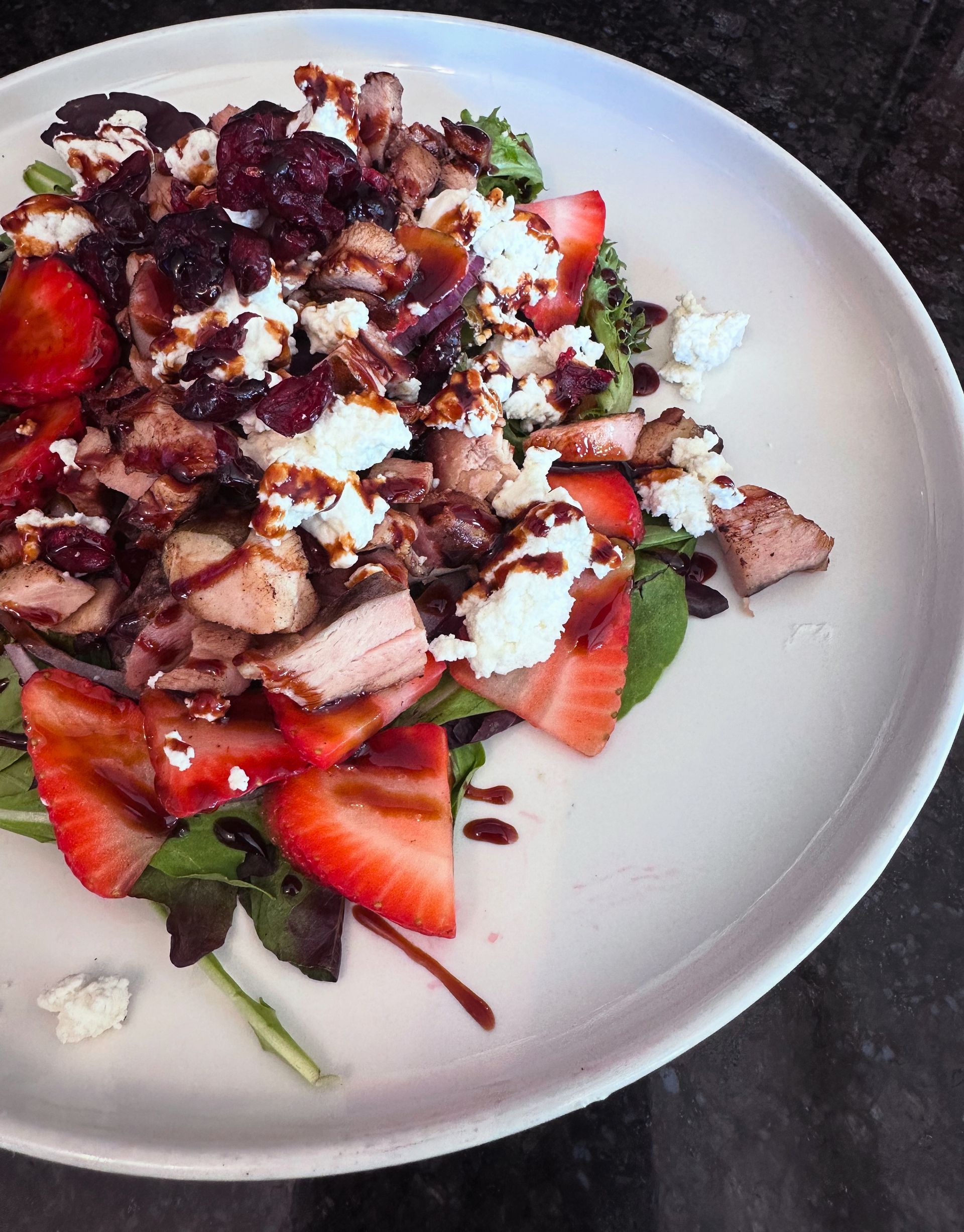 Cafe Deville Nipomo | Fresh Burgers & Tacos | Family Dining Experience