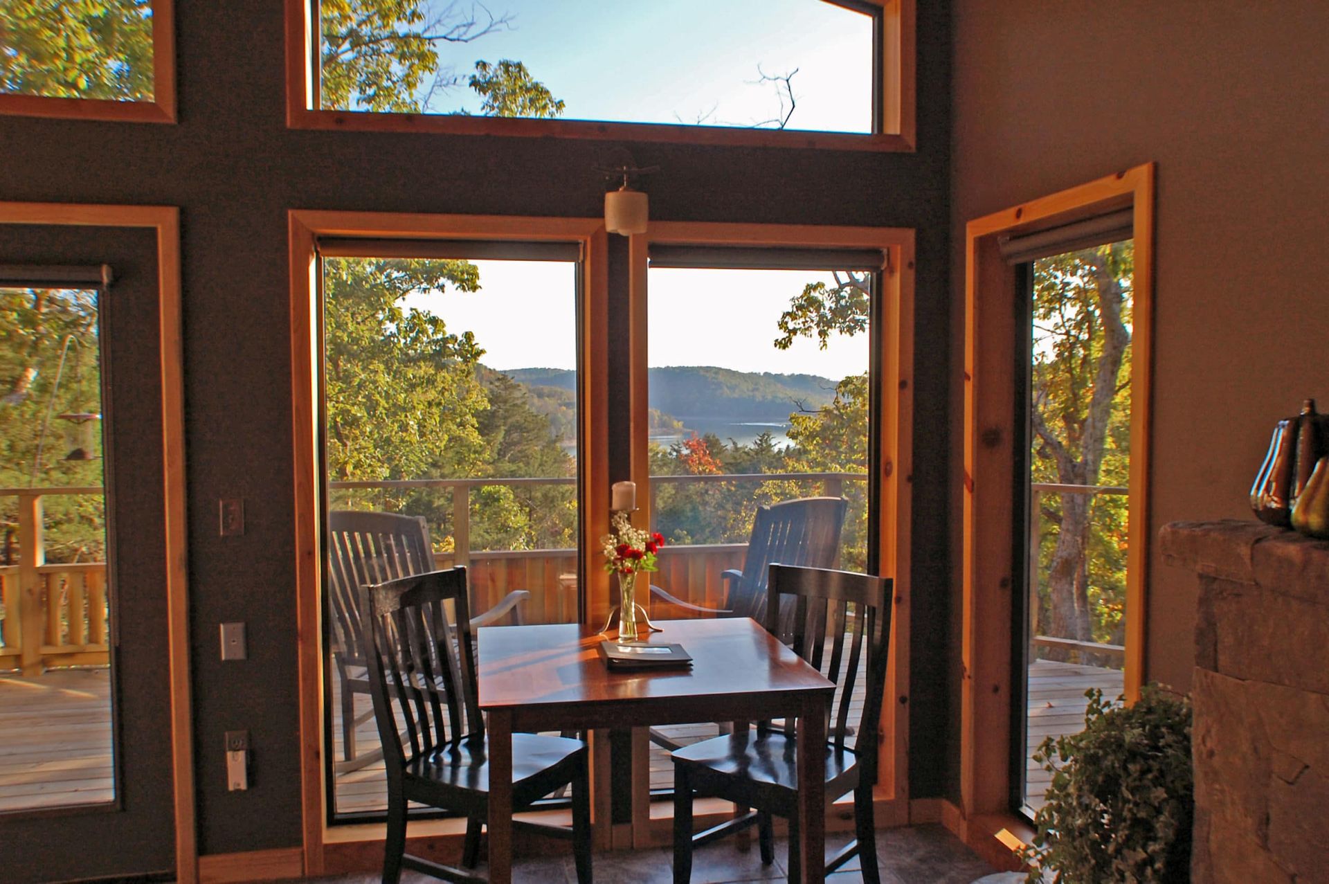 The Bluff Cabin – Beaver Lakefront Cabins