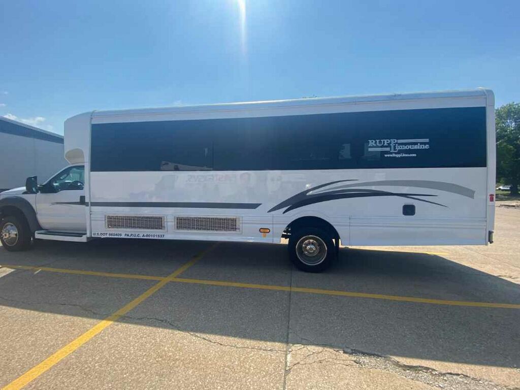 Rupp Limousine - Erie, PA - Our Fleet