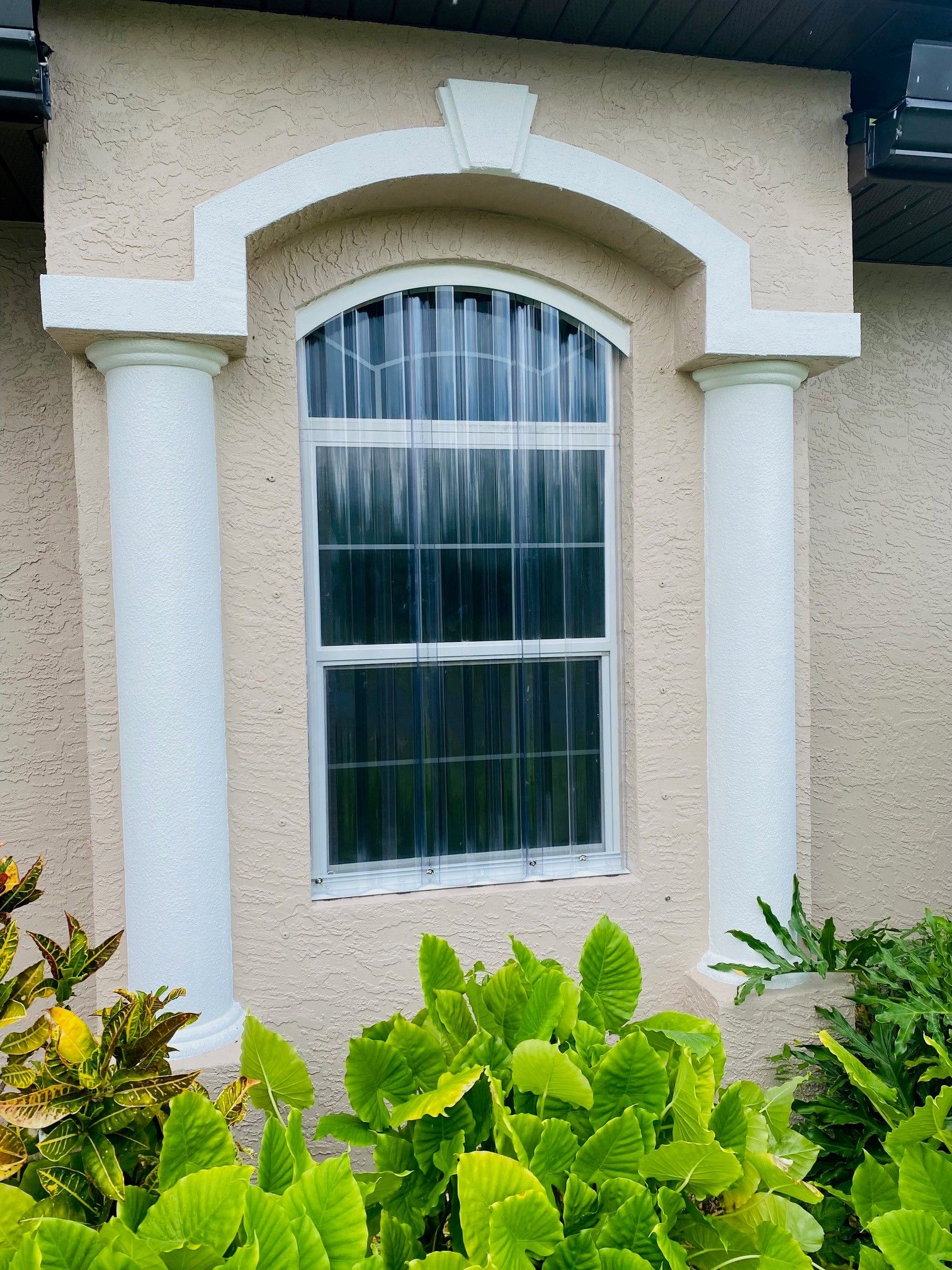Clear Panels | Elite Hurricane Home Protection