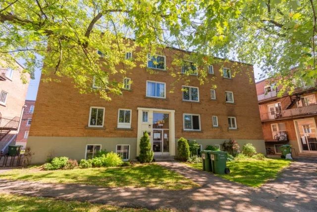 Suite and Building Pictures | Gallery, 1415 - 1800 Rue Crevier