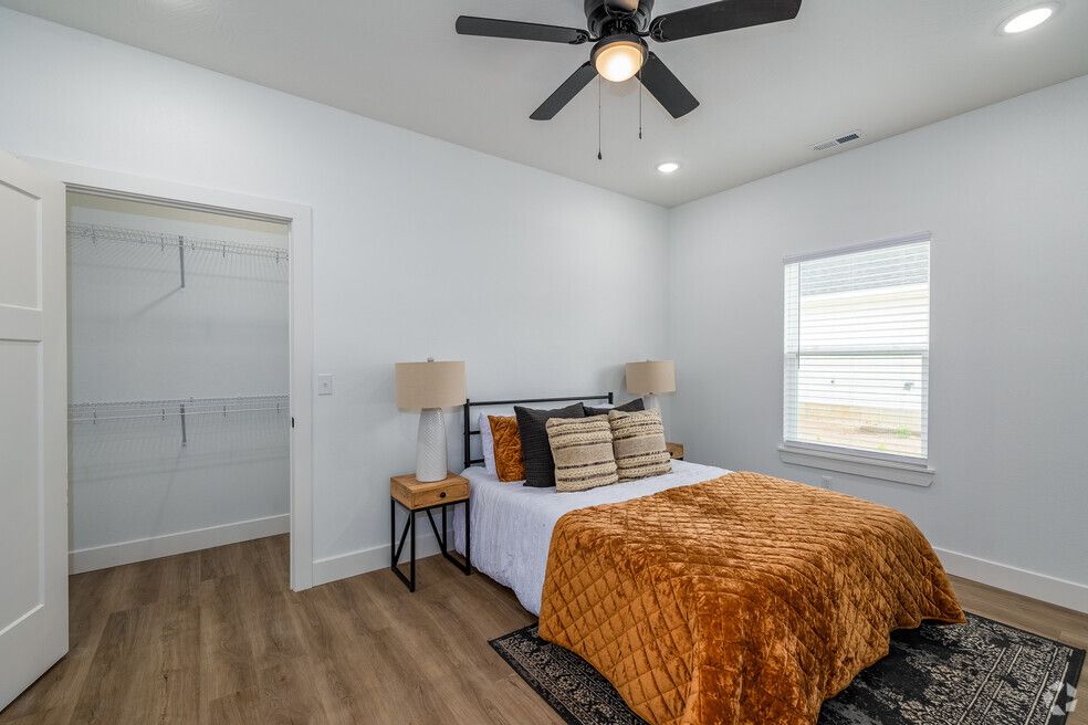 Welcome to Wilson's Creek Villas | Republic, Mo