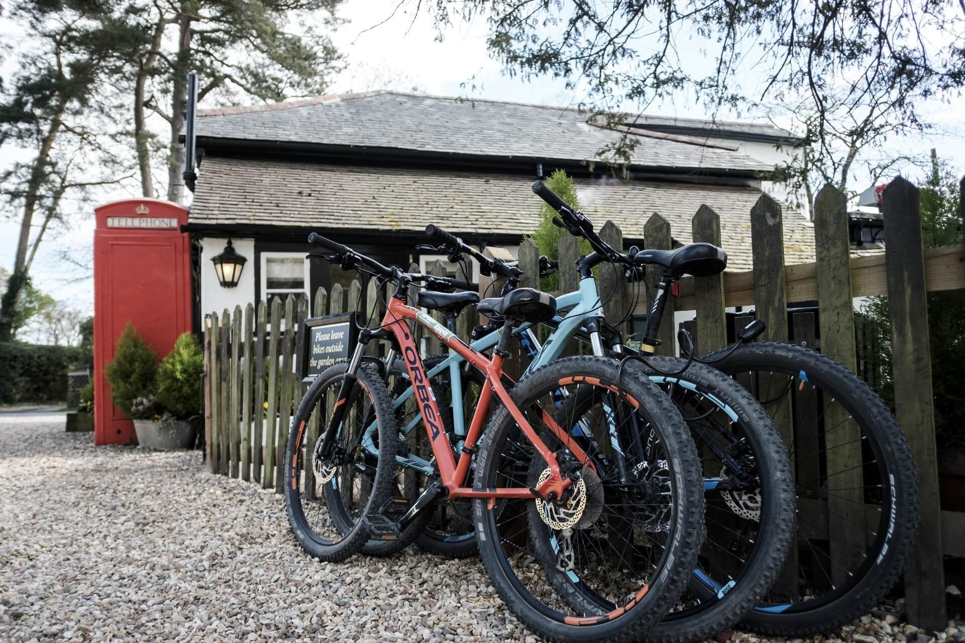 Interactive Gallery | The Oak Inn | Lyndhurst