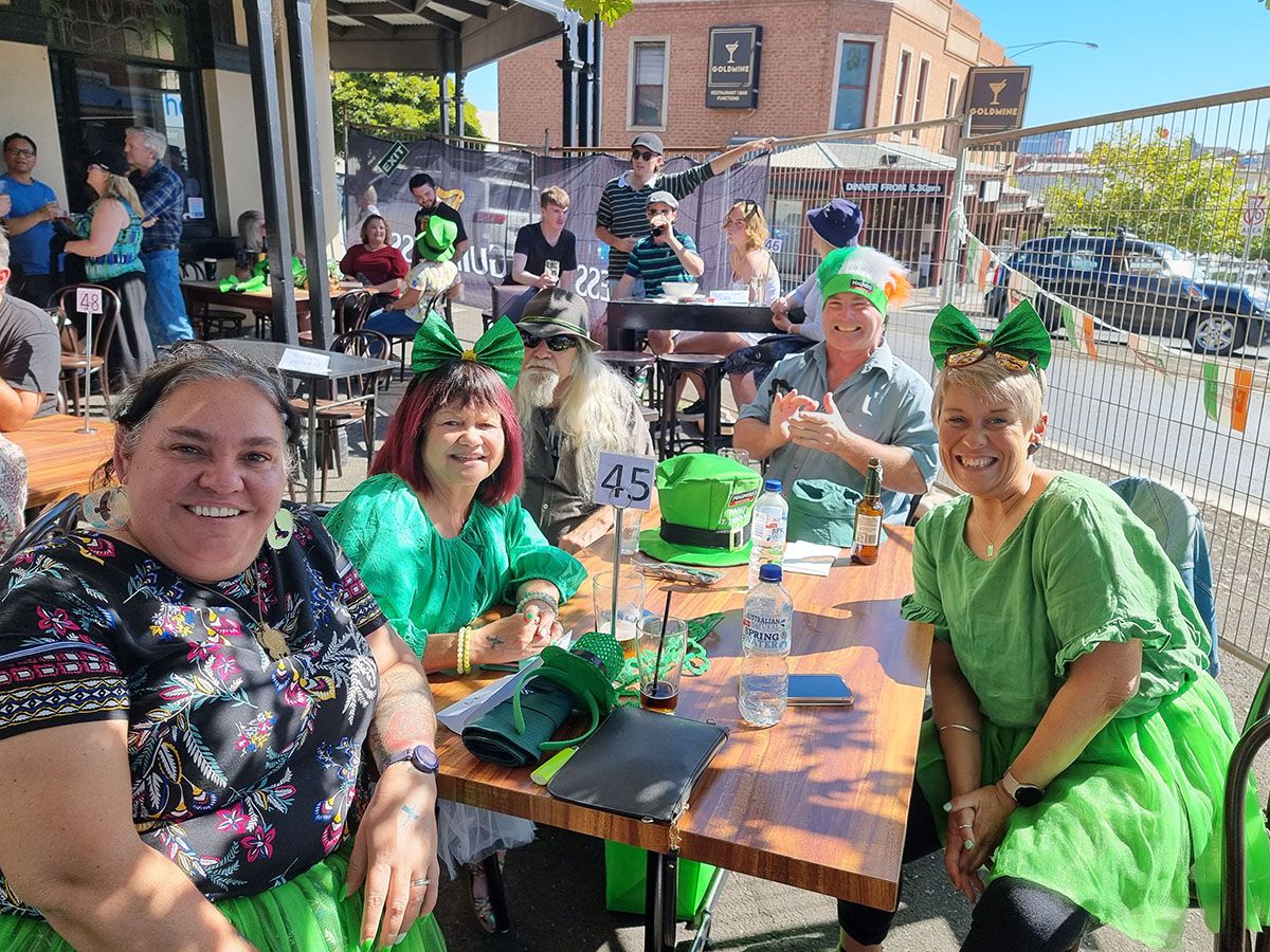 Munster Arms Hotel - Best Irish Pub in Ballarat