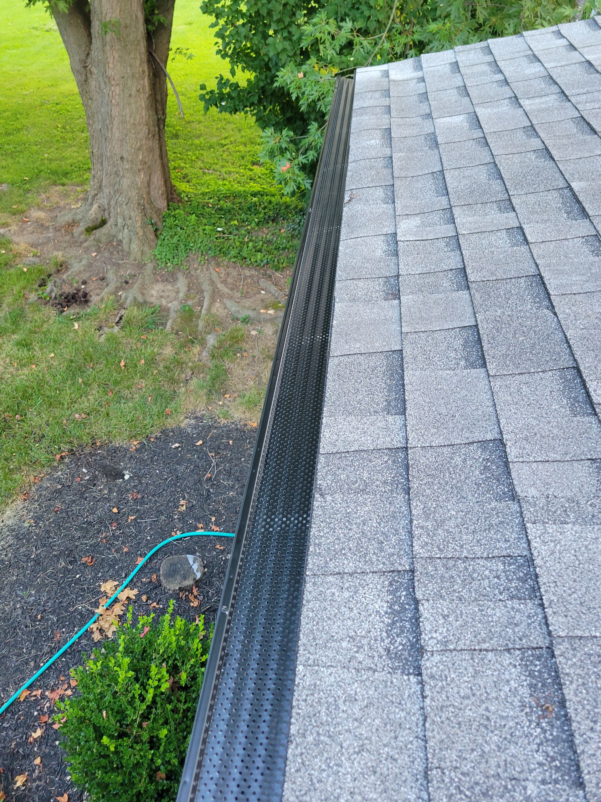 Clean gutters | Louisville, KY | Claxton Gutter Cleaning