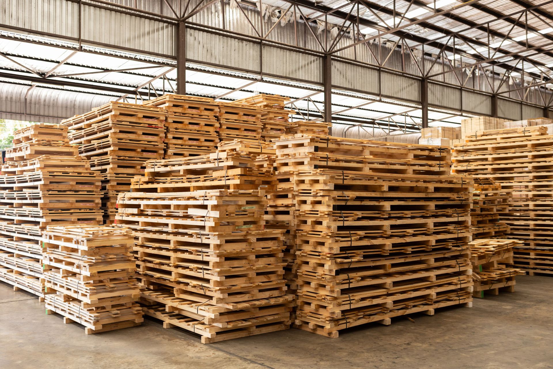 Custom Industrial Pallet Supplier, Local Bulk Pallet Manufacturing ...
