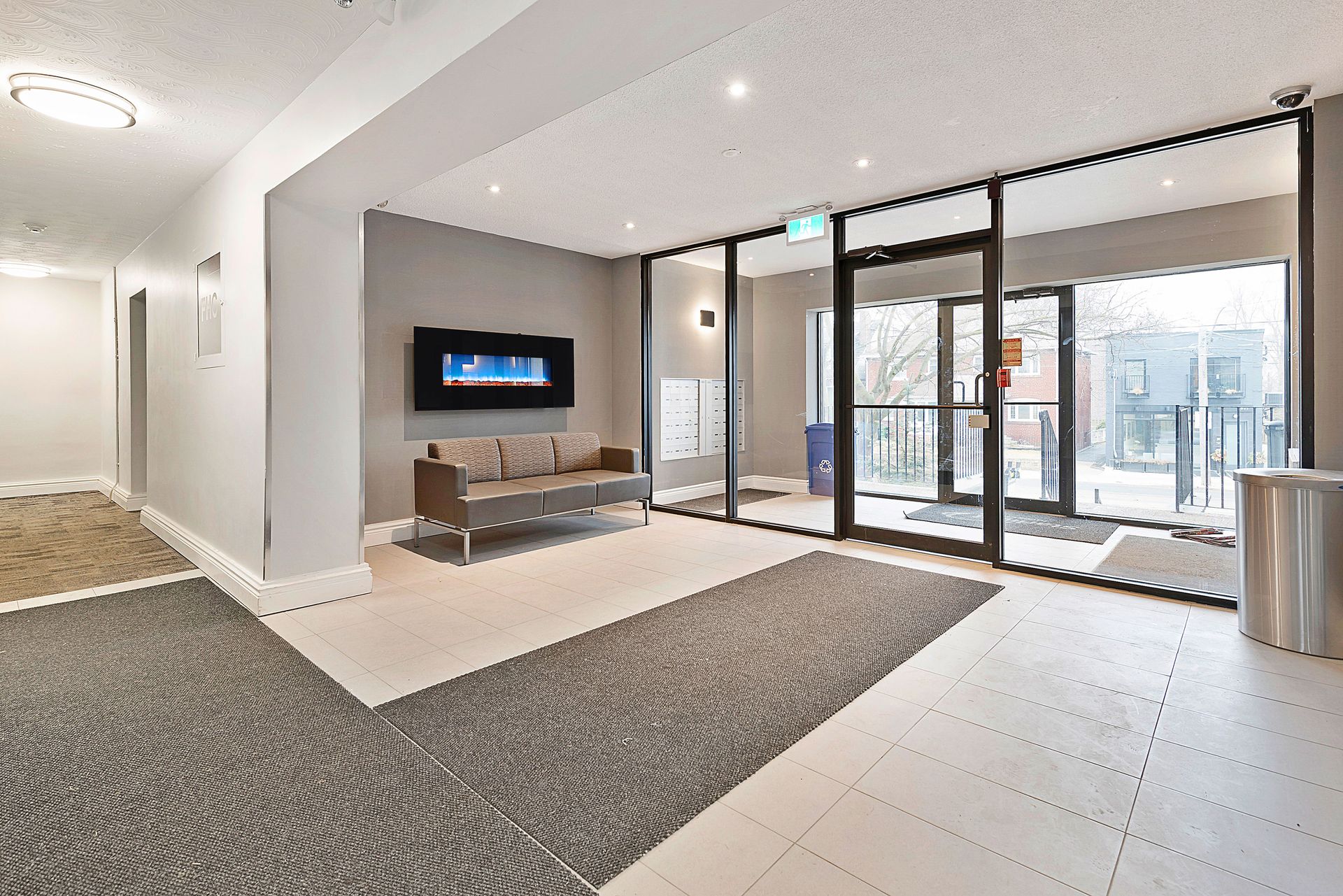 Apartment Gallery | 1636 Gerrard Street East