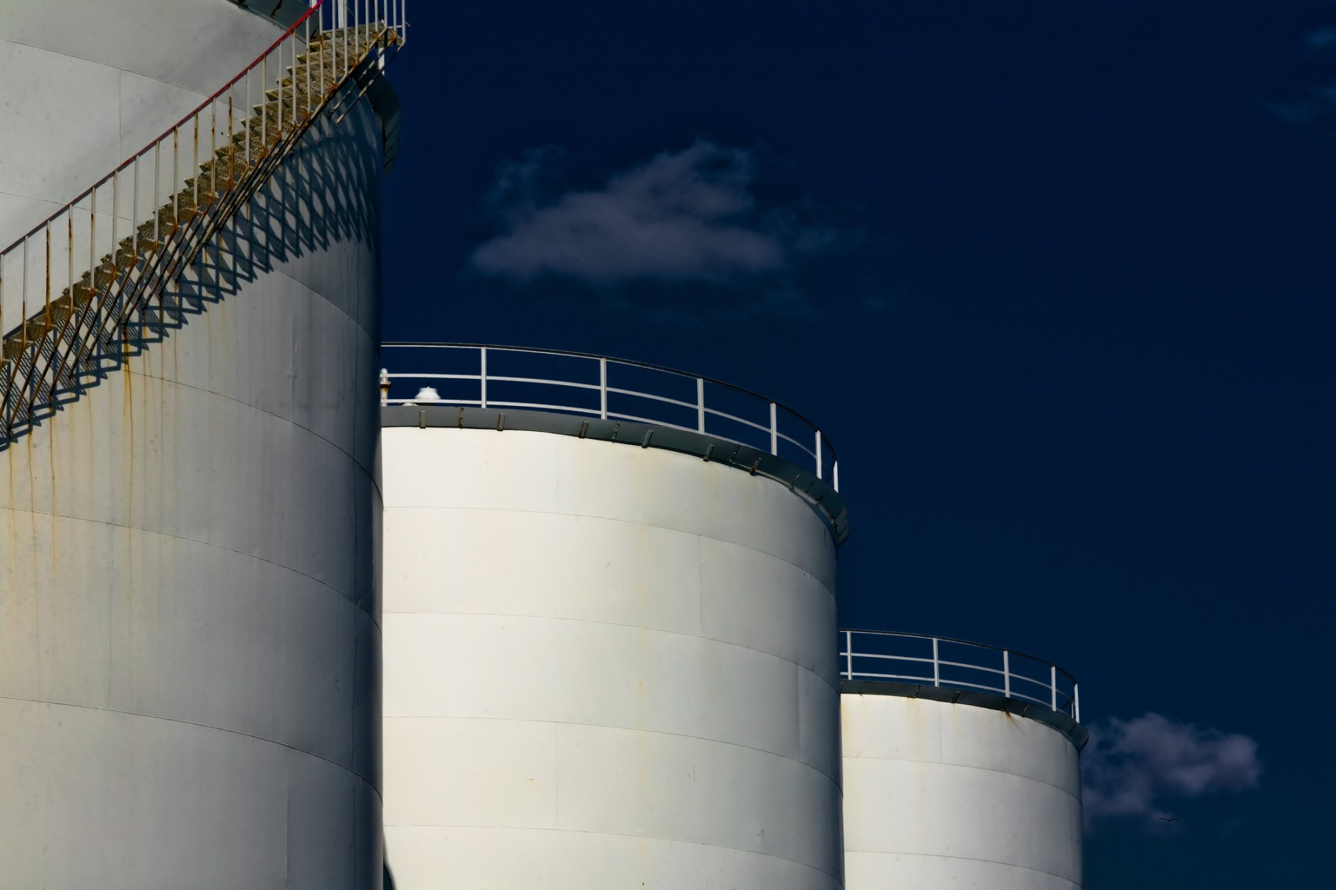 Robust Fertiliser Silos | Shea-Oak Log, SA | Leske Engineering